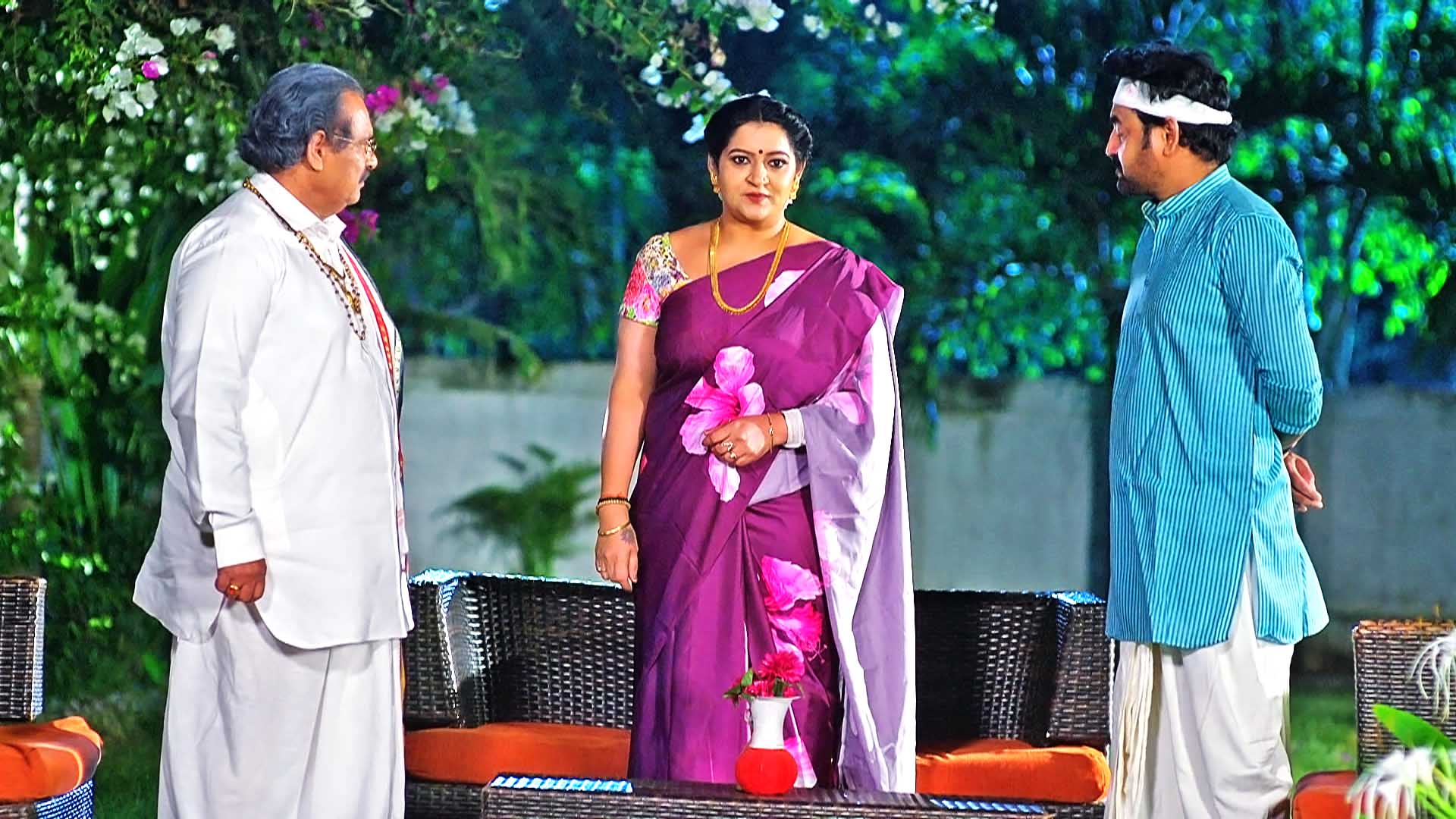 Watch Maguva O Maguva S1 Episode 352 on JioHotstar