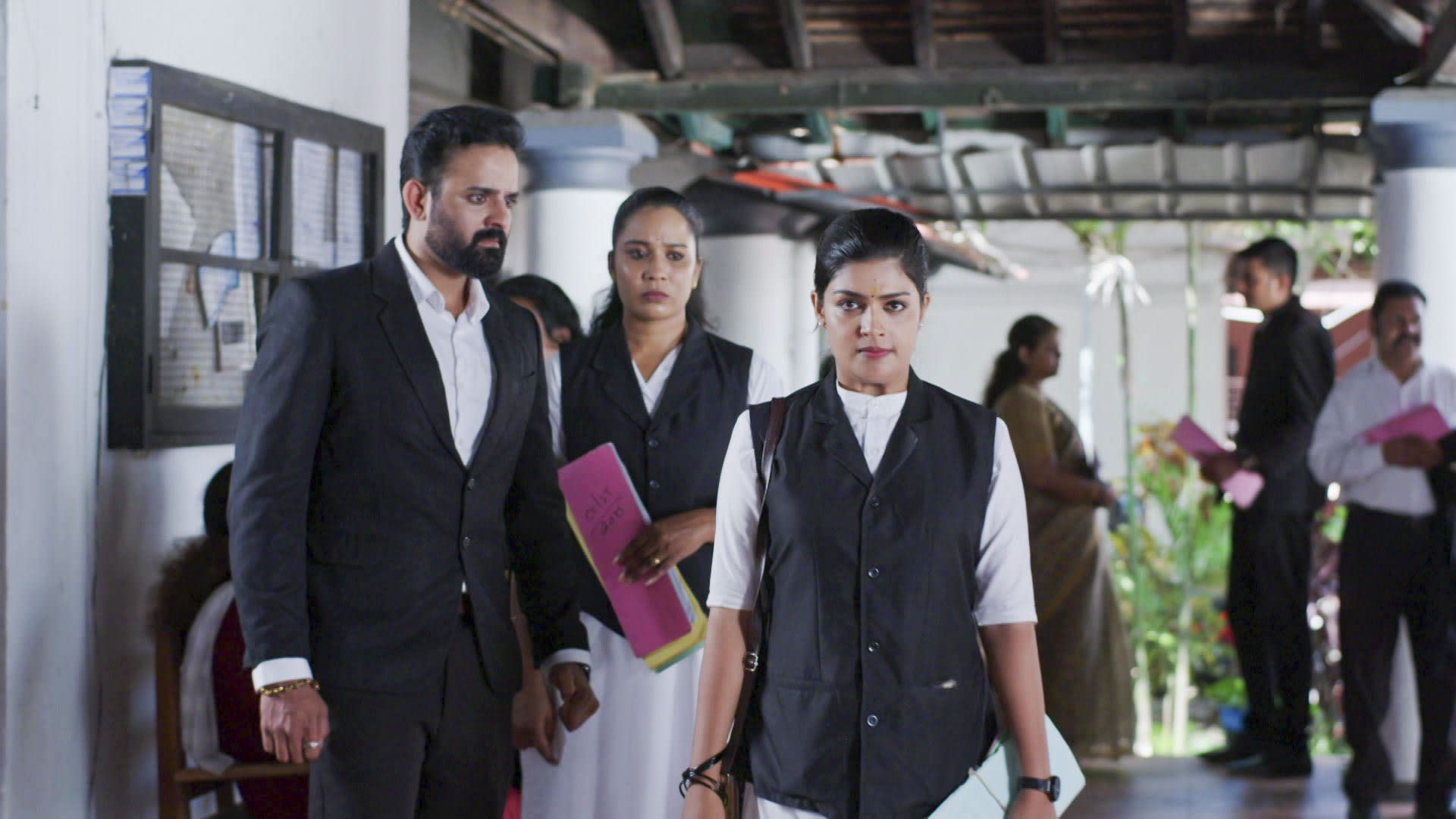 Watch Advocate Anjali S1 Episode 18 on JioHotstar