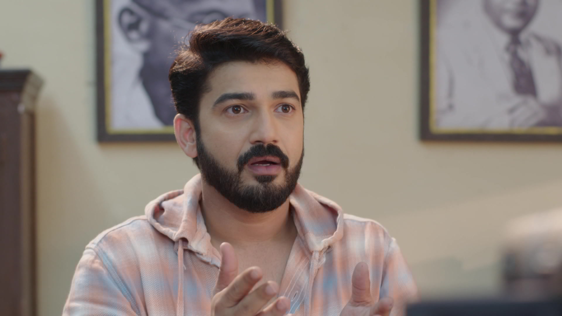 Watch Aboli Episode 886 on JioHotstar