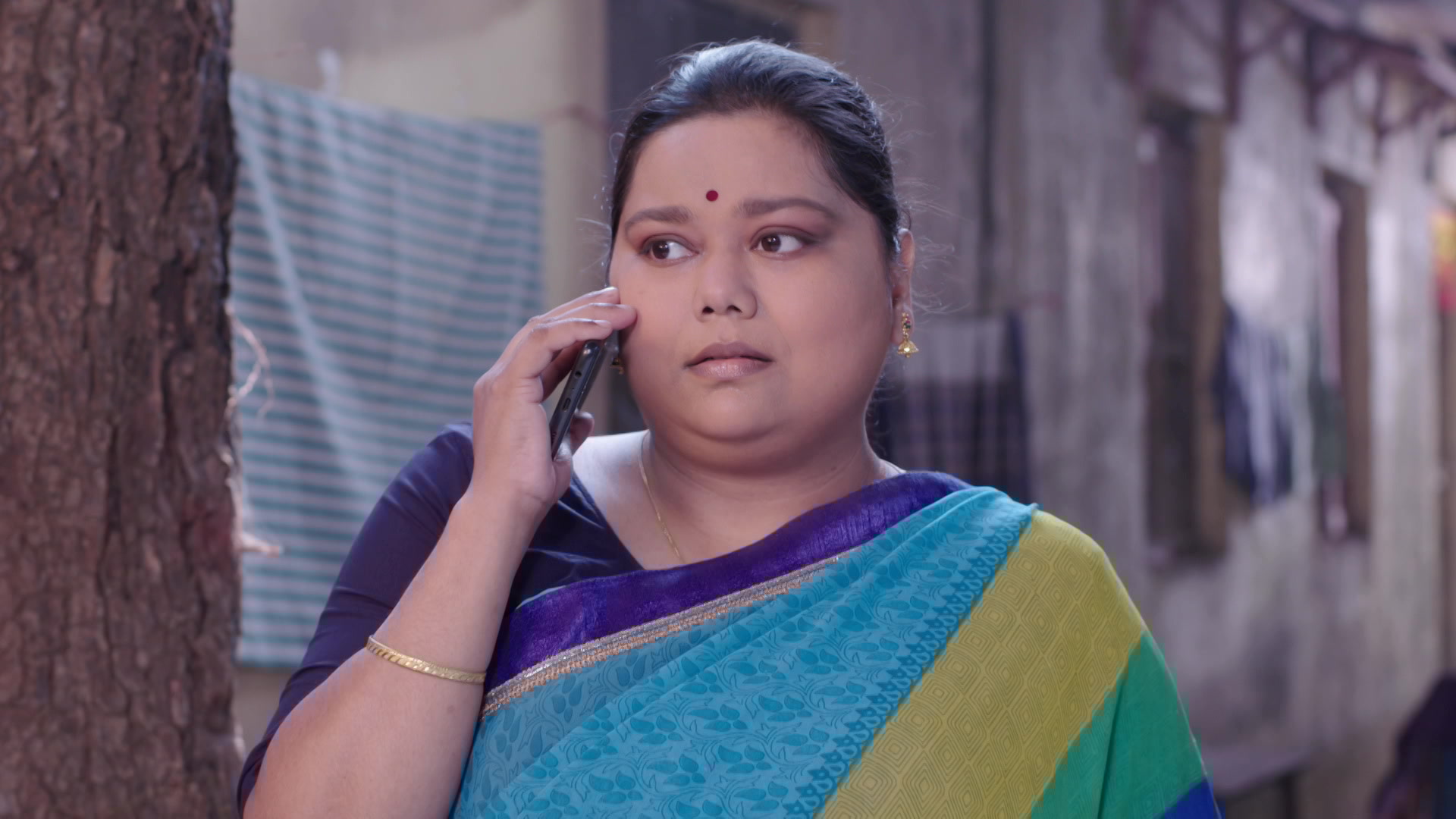 Watch Tharala Tar Mag S1 Episode 672 on JioHotstar