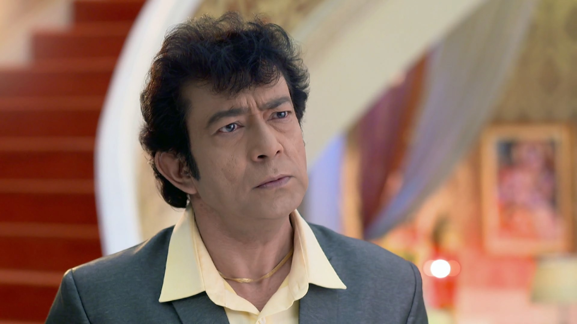 Watch Rakesh Frames Raja Online