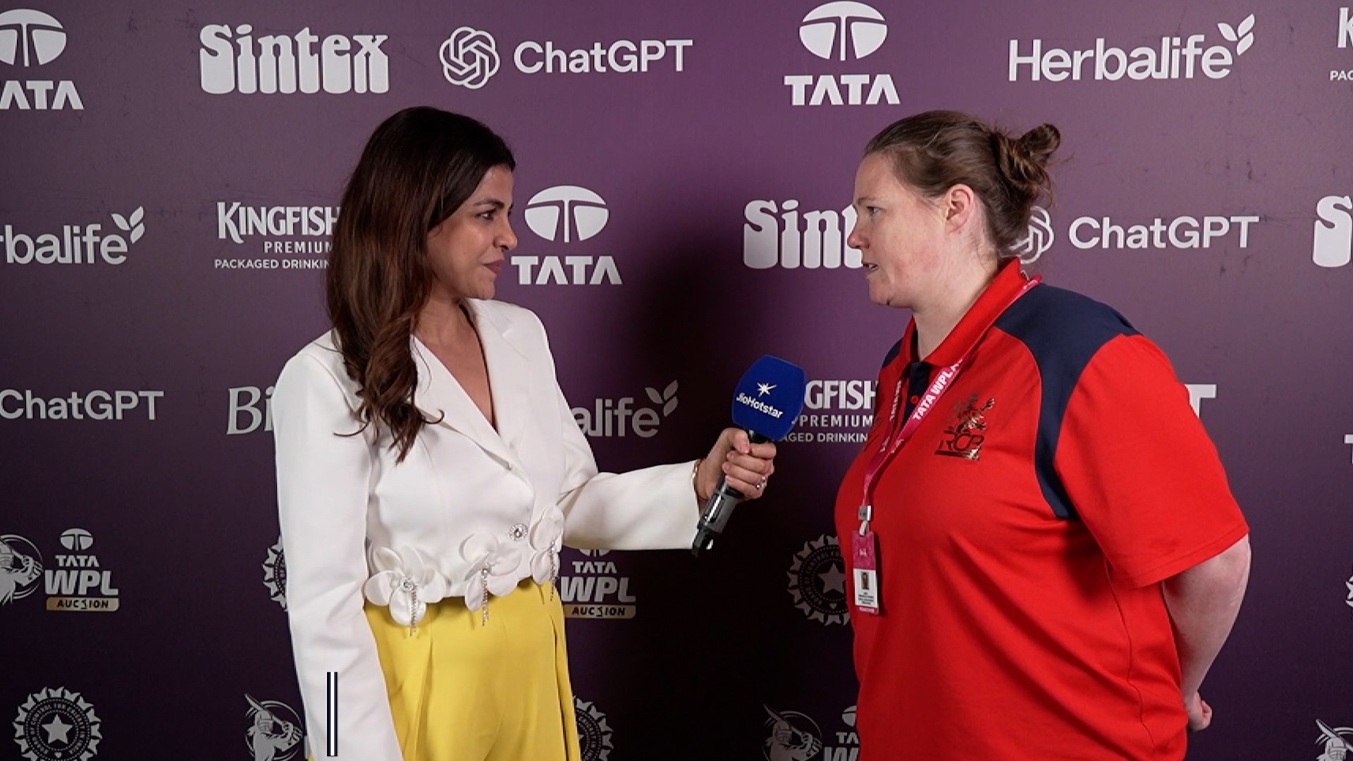 Coach Shrubsole Discusses RCB's Buys