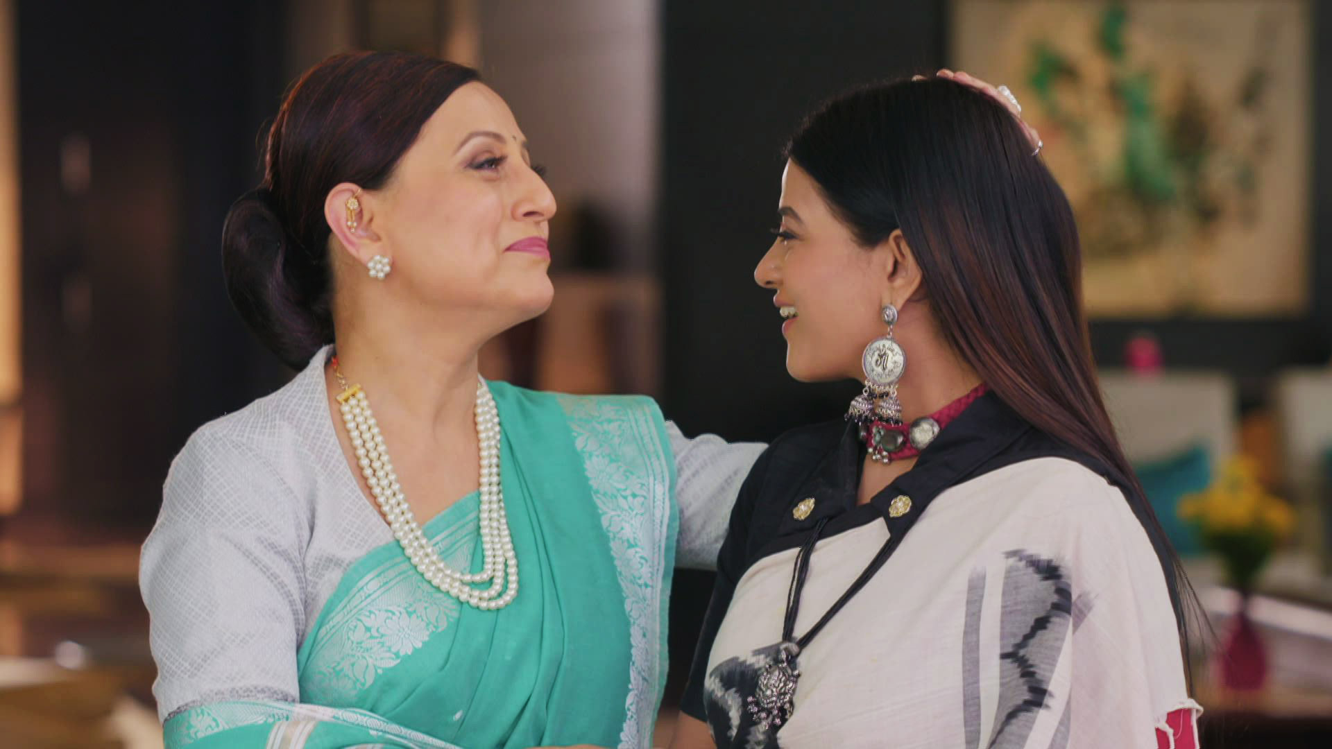 E12 - Bhavani's Changed Avatar! - JioHotstar