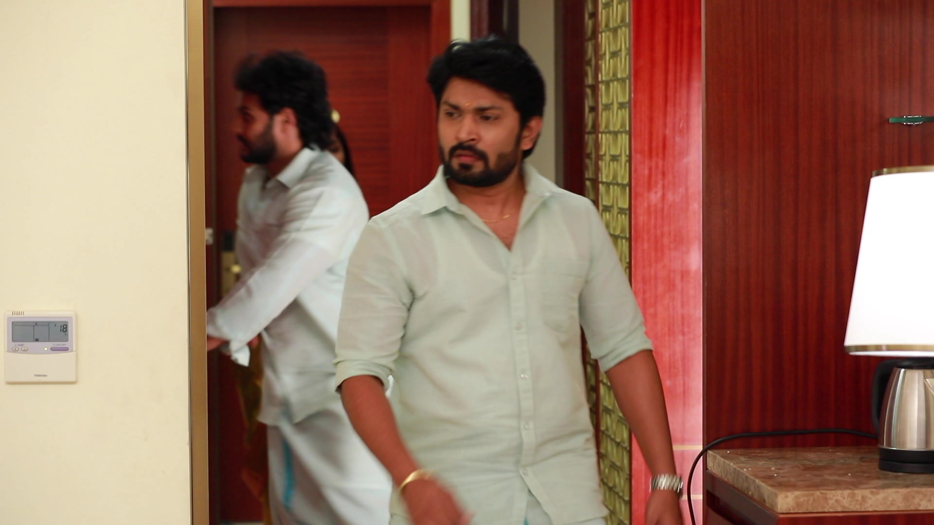 Stream Arjun Looks for Ajay Season 1 Episode 18 – Arjun Looks for Ajay ...