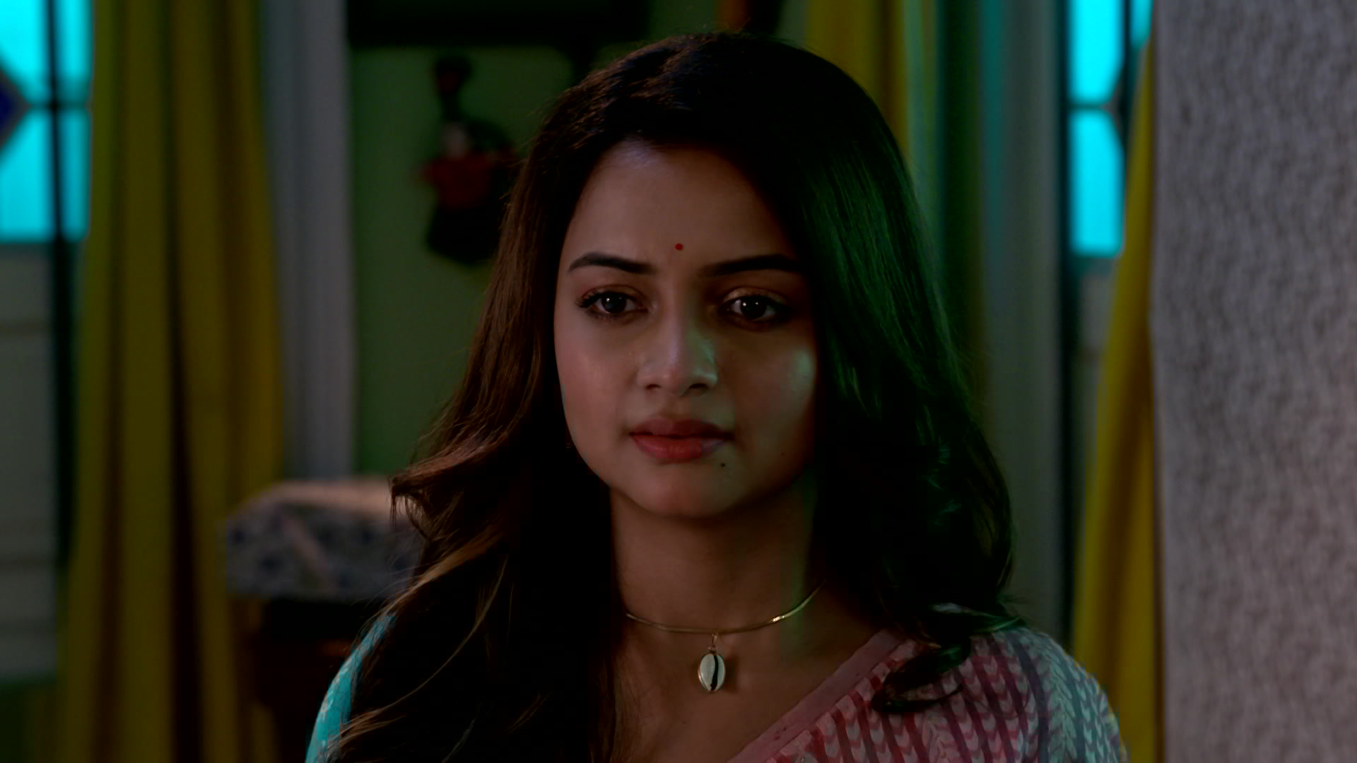 Watch Dui Shalik S1 Episode 118 on JioHotstar