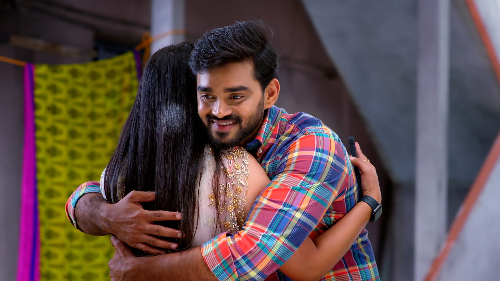 Watch Antarapata S1 Episode 172 on JioHotstar