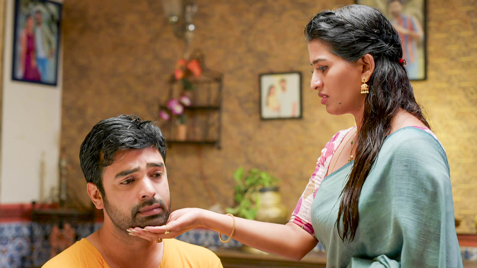 Watch Illu Illalu Pillalu S1 Episode 335 on JioHotstar