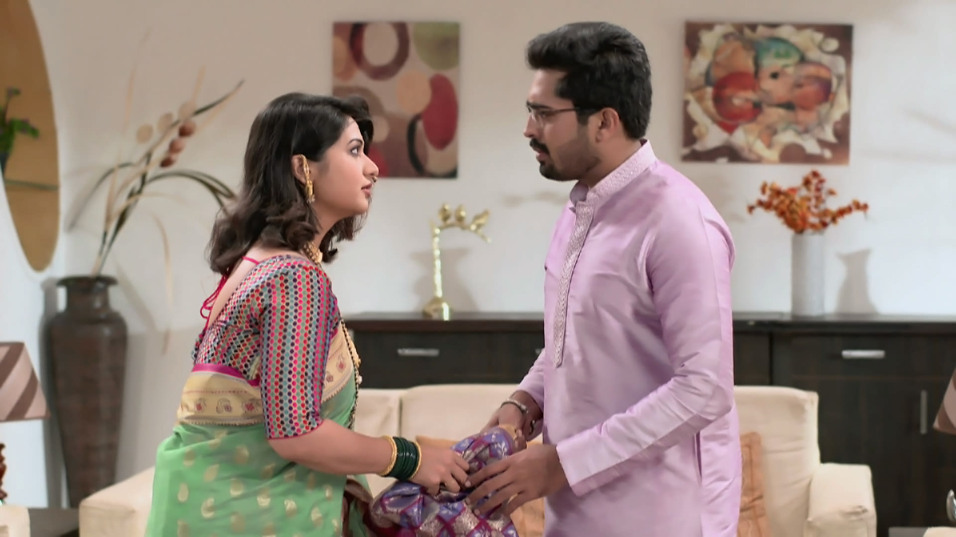 Watch Neha Proposes to Pratap Online
