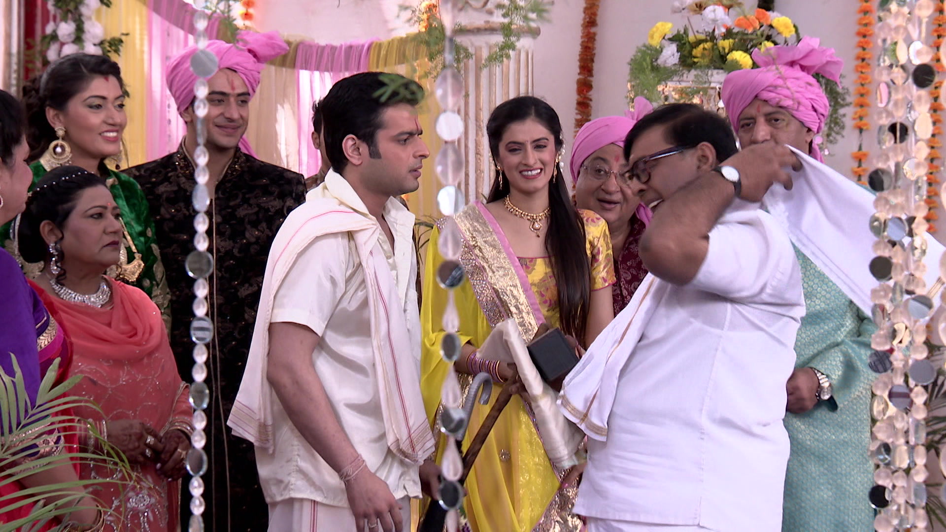 Watch New Episodes of aei-bodhe-prema only on Watcho