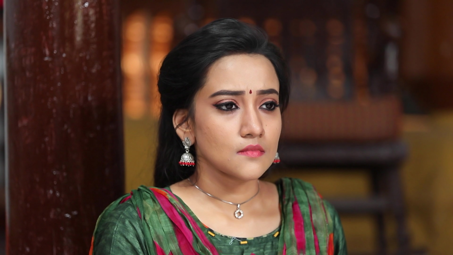 Watch Thamil Mathi Gets Worried Online