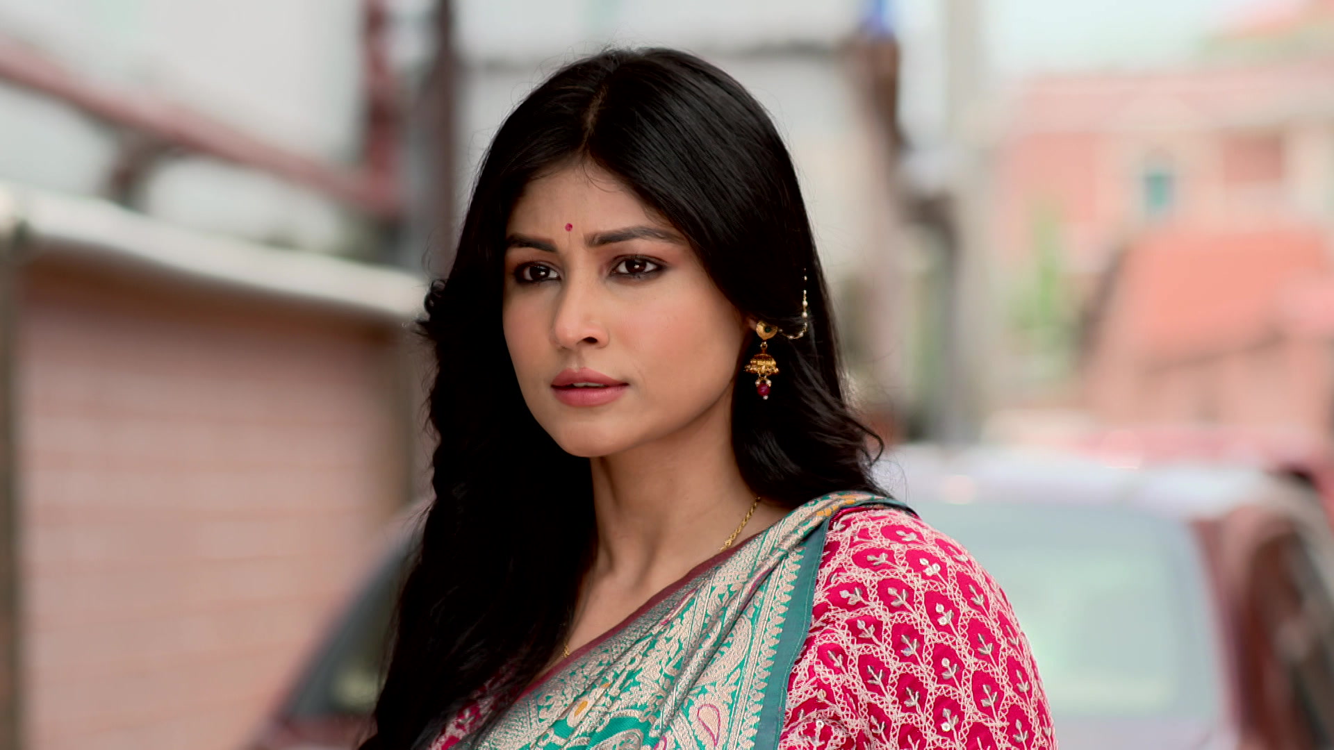 Watch Cheeni S1 Episode 225 on JioHotstar