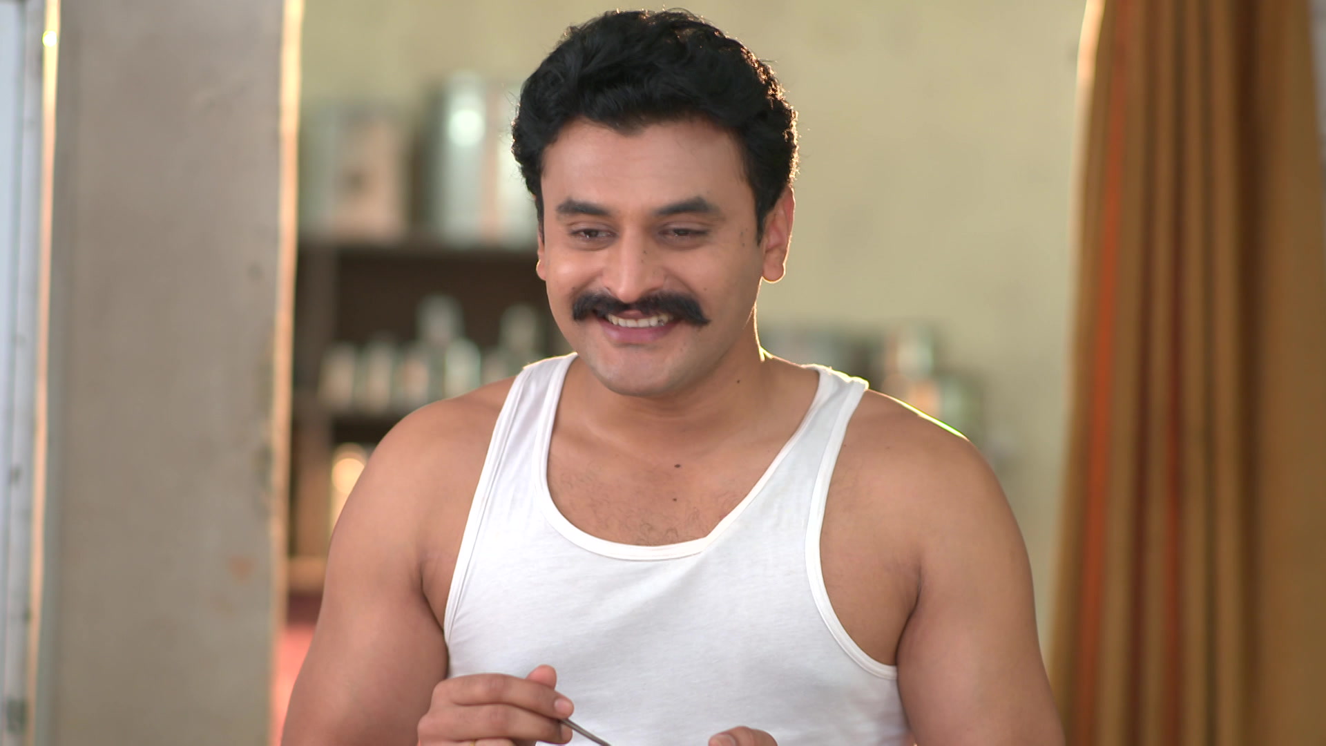 Watch Gharo Ghari Maatichya Chuli S1 Episode 246 on JioHotstar