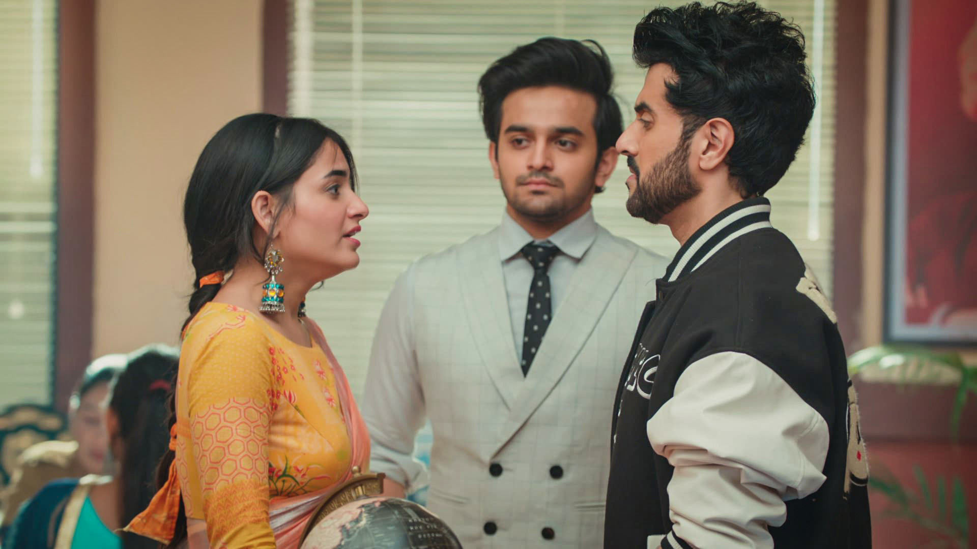 Watch yeh-hai-chahatein All Episodes | Watcho