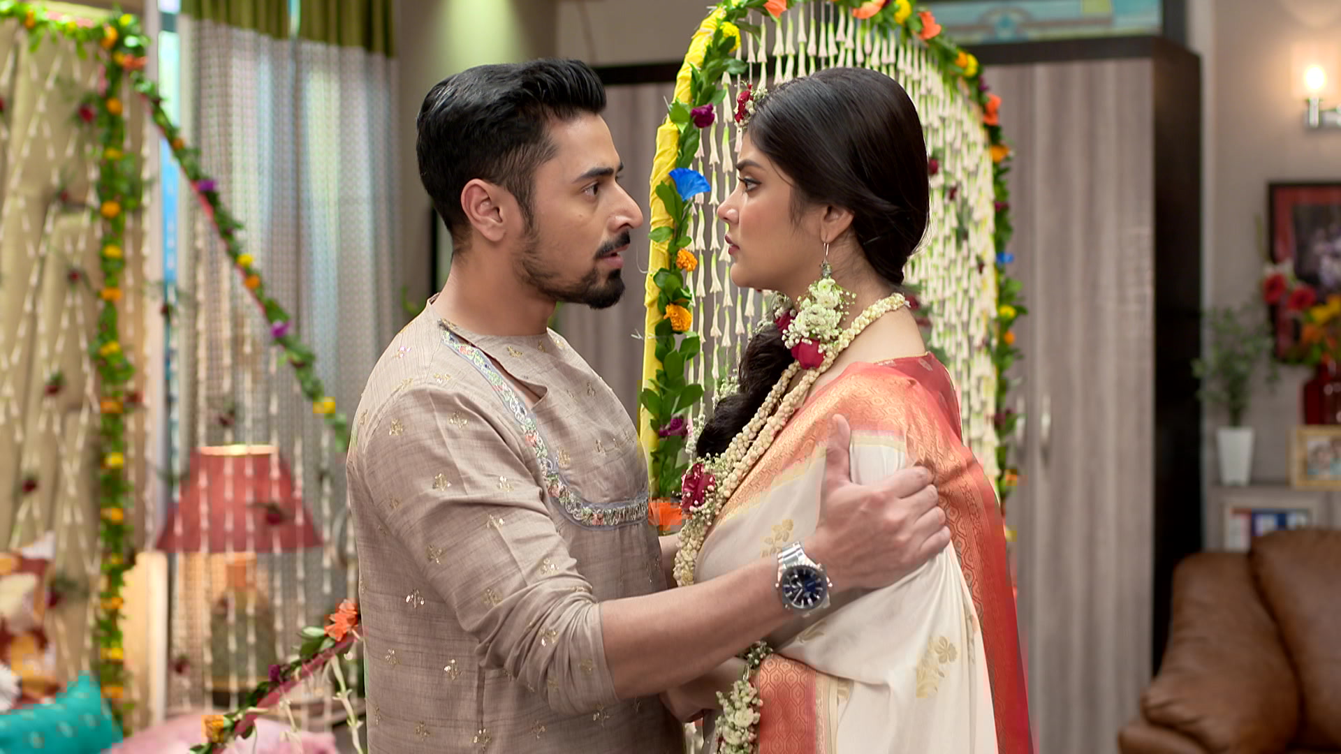 Watch Ekka Dokka S1 Episode 127 on JioHotstar