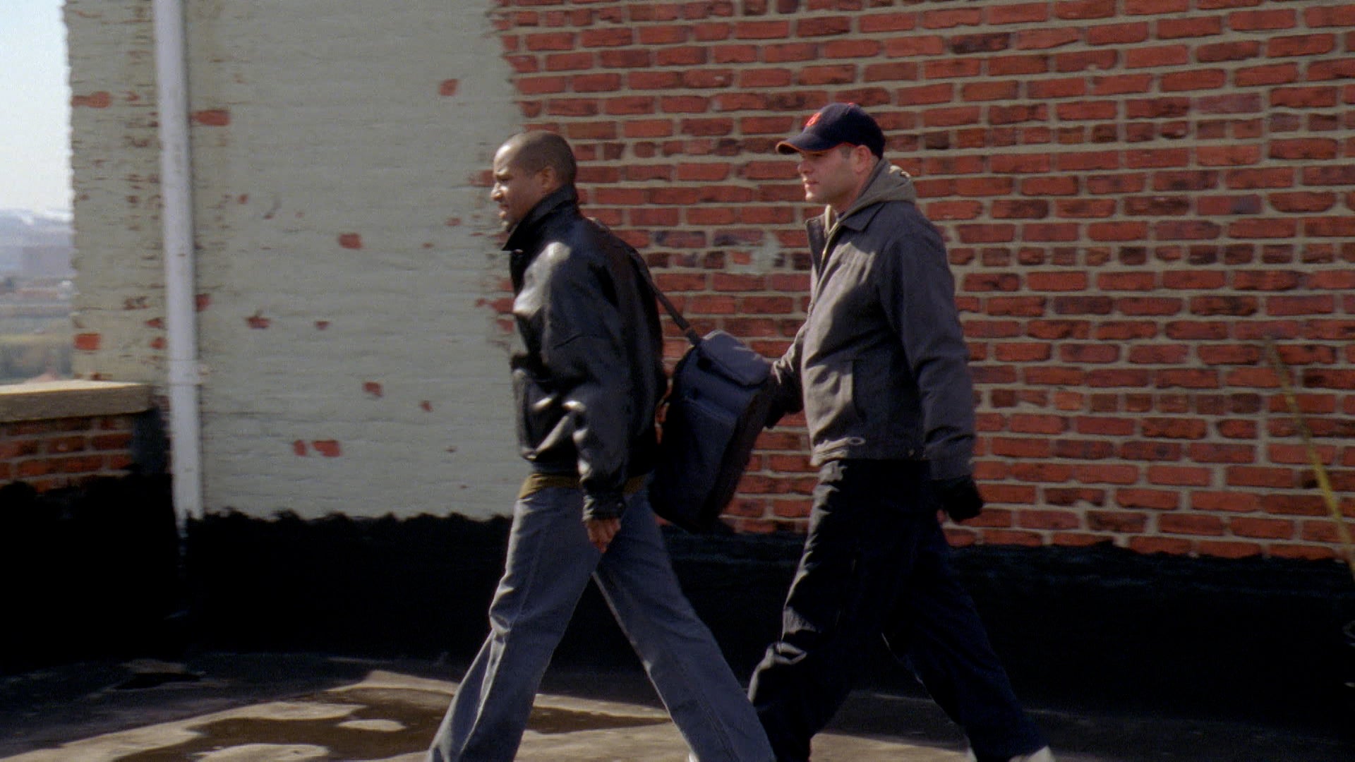 Watch The Wire S1 Episode 2 on JioHotstar