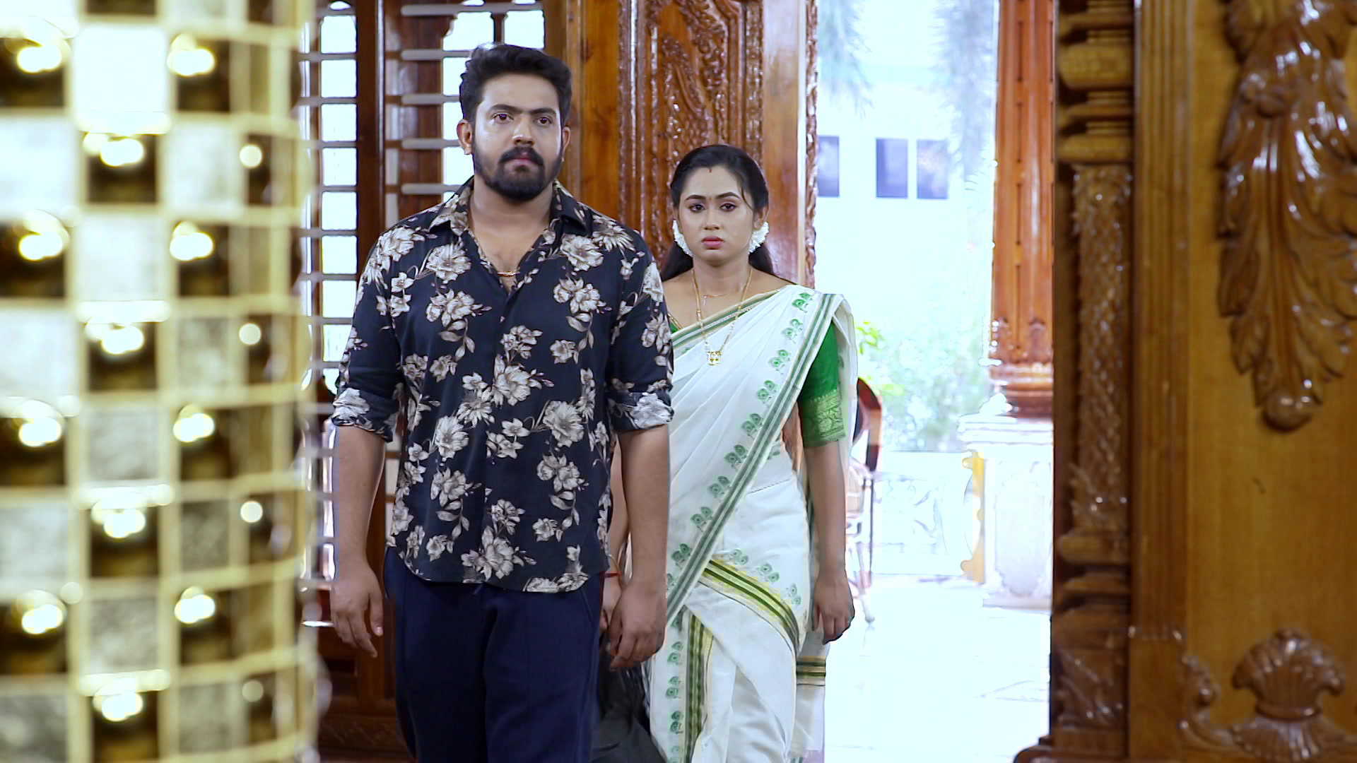 Watch Patharamattu Episode 242 on JioHotstar