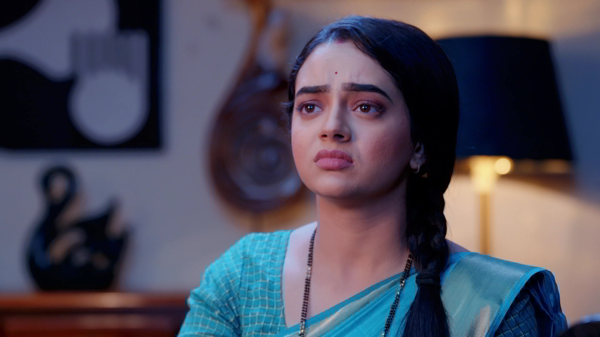 Watch Aboli Episode 1150 on JioHotstar