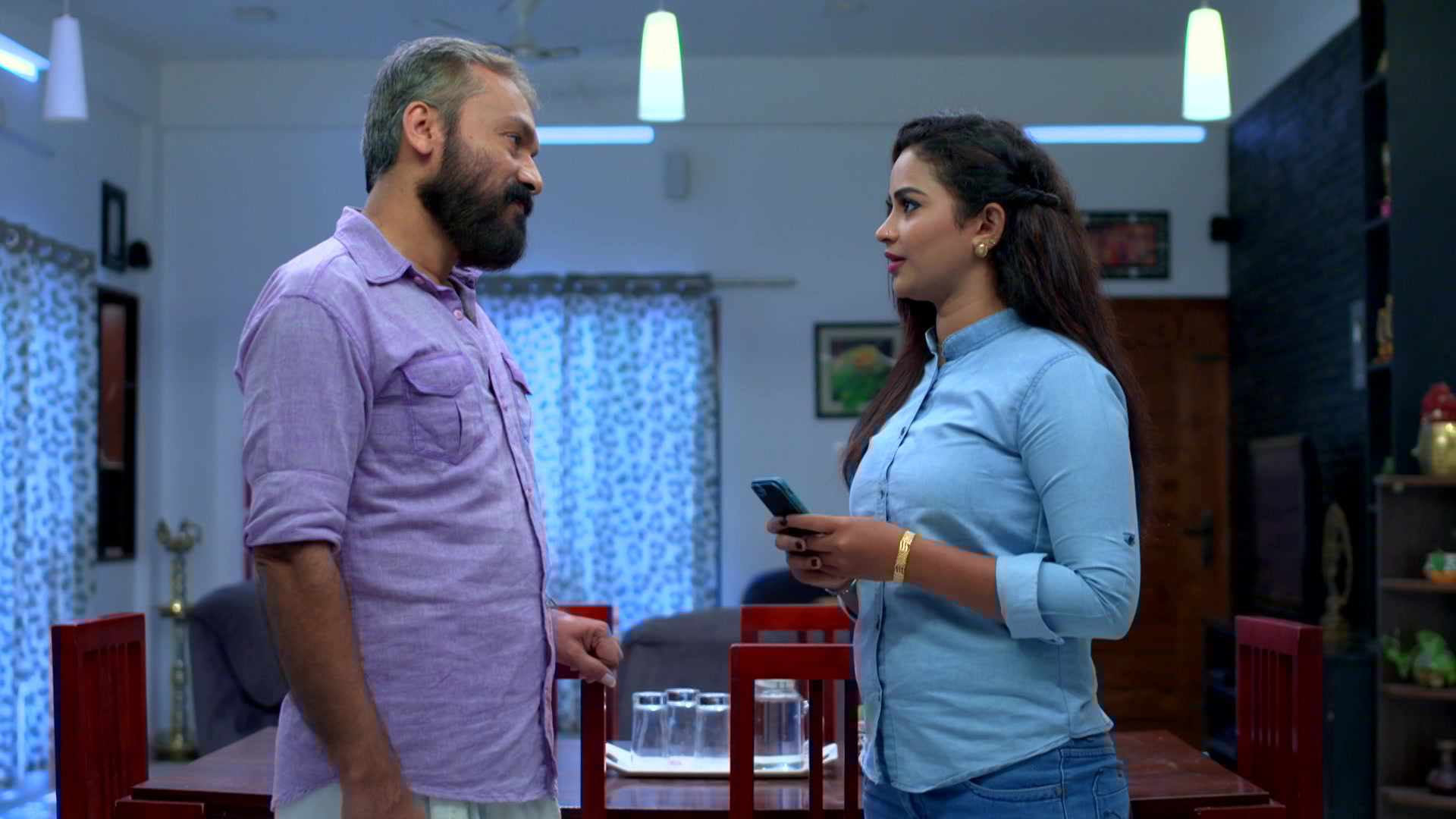 Watch Koodevide S1 Episode 486 on JioHotstar