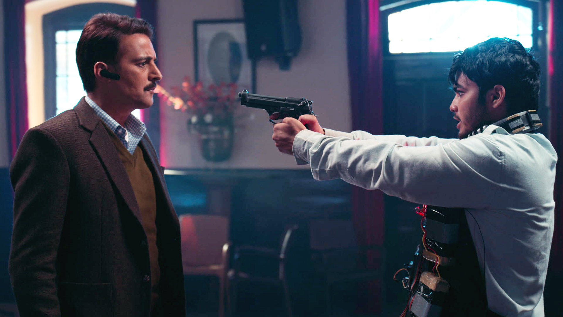 Do or Die! Defusing the Collar Bomb - JioHotstar