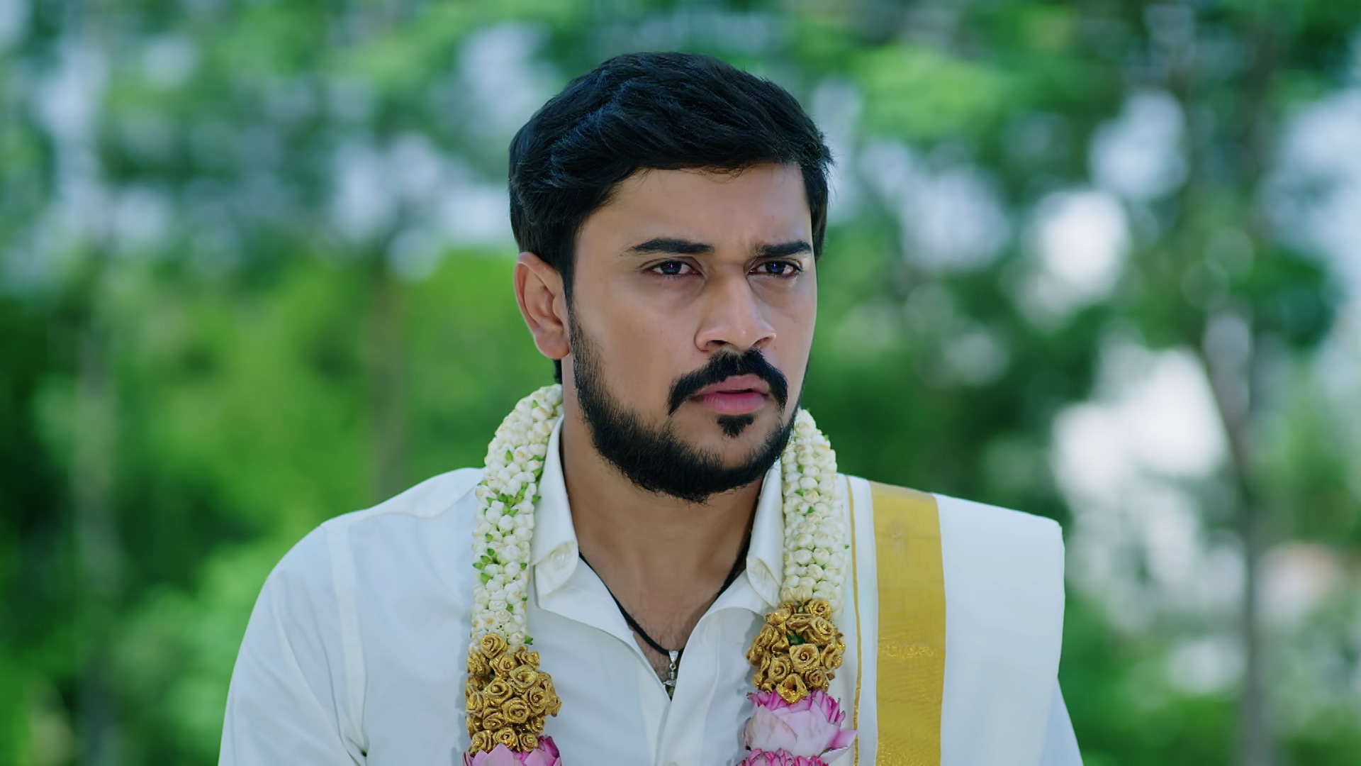 Watch Yajamana Episode 59 on JioHotstar