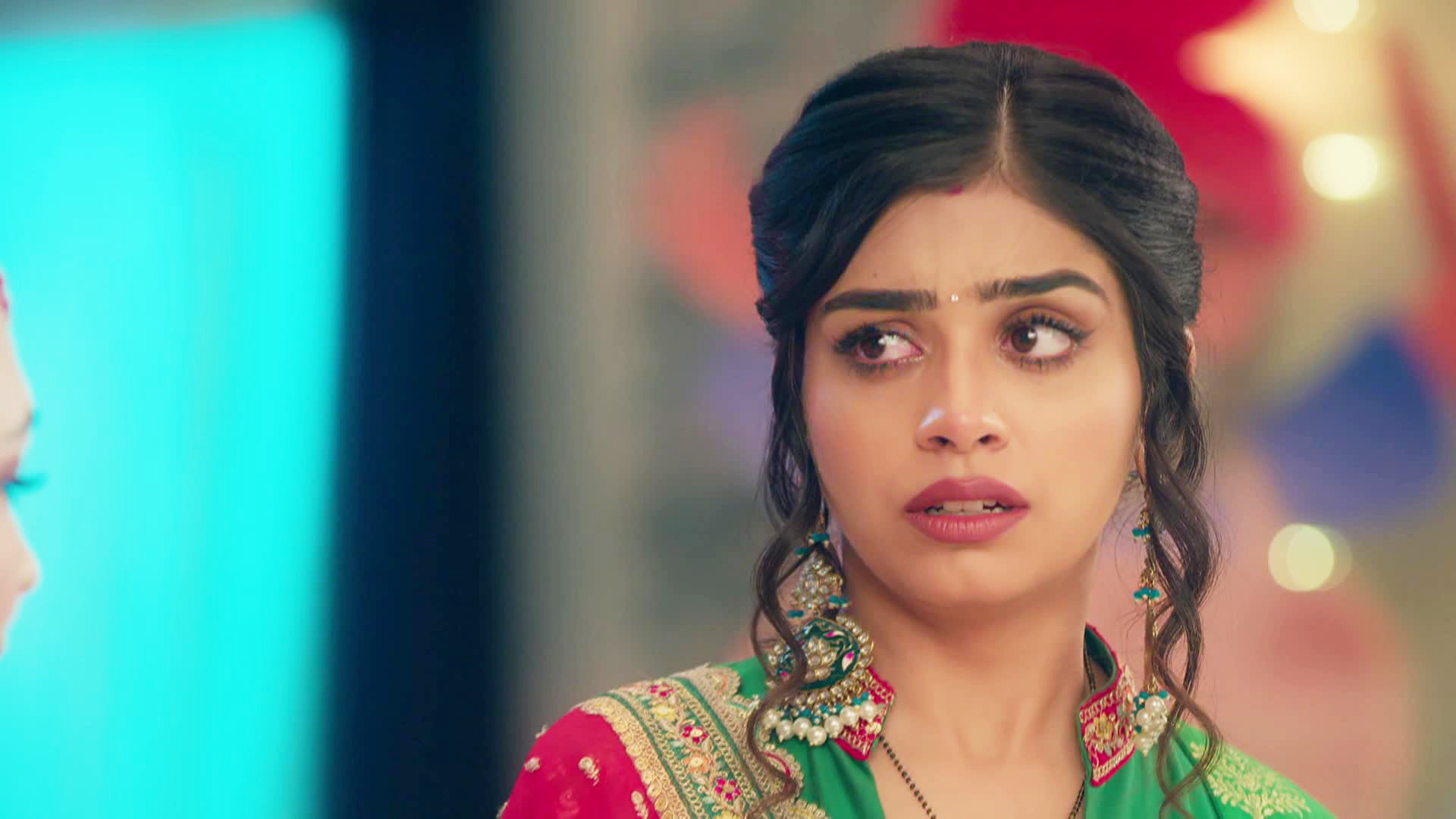 Watch Udaariyaan S1 Episode 579 on JioHotstar