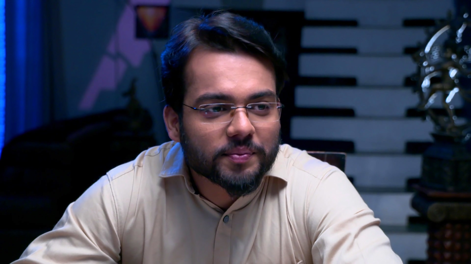 Watch Shruthi Seridaga S1 Episode 189 on JioHotstar