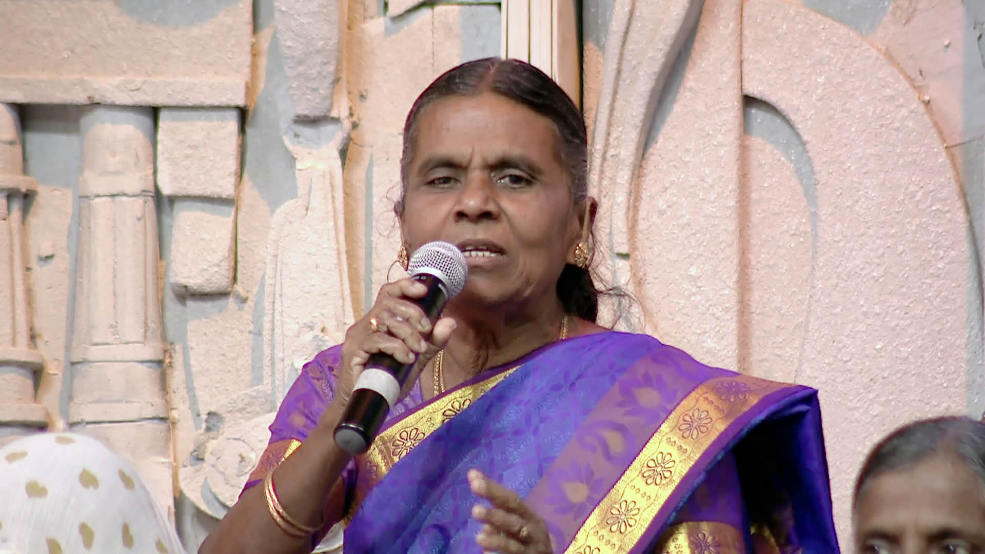 Watch neeya-naana All Episodes | Watcho