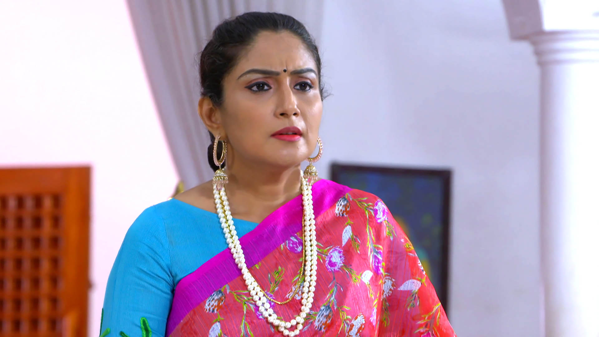 Watch Mounaragam Episode 94 on JioHotstar