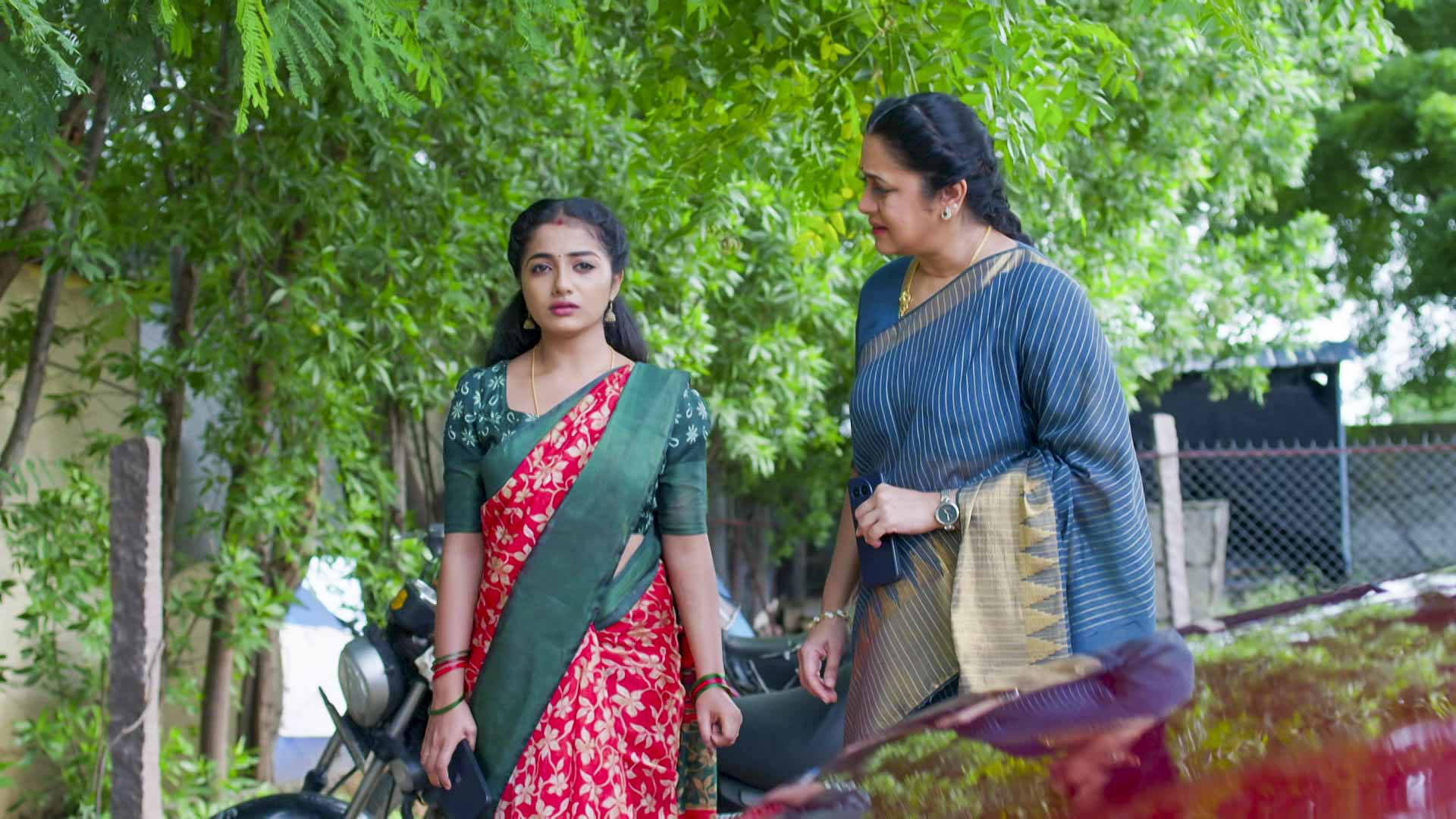 Watch Geetha L.L.B S1 Episode 197 on JioHotstar