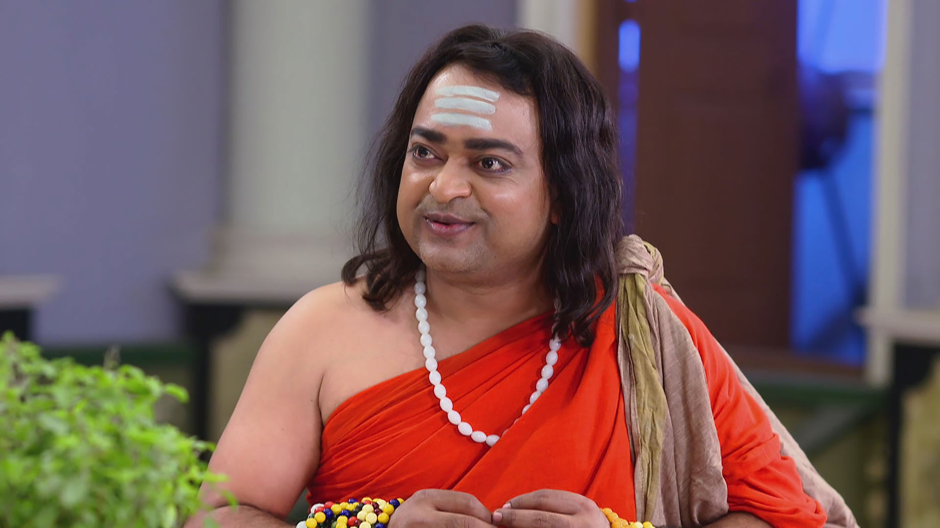 Watch Debi Choudhurani S1 Episode 163 on JioHotstar