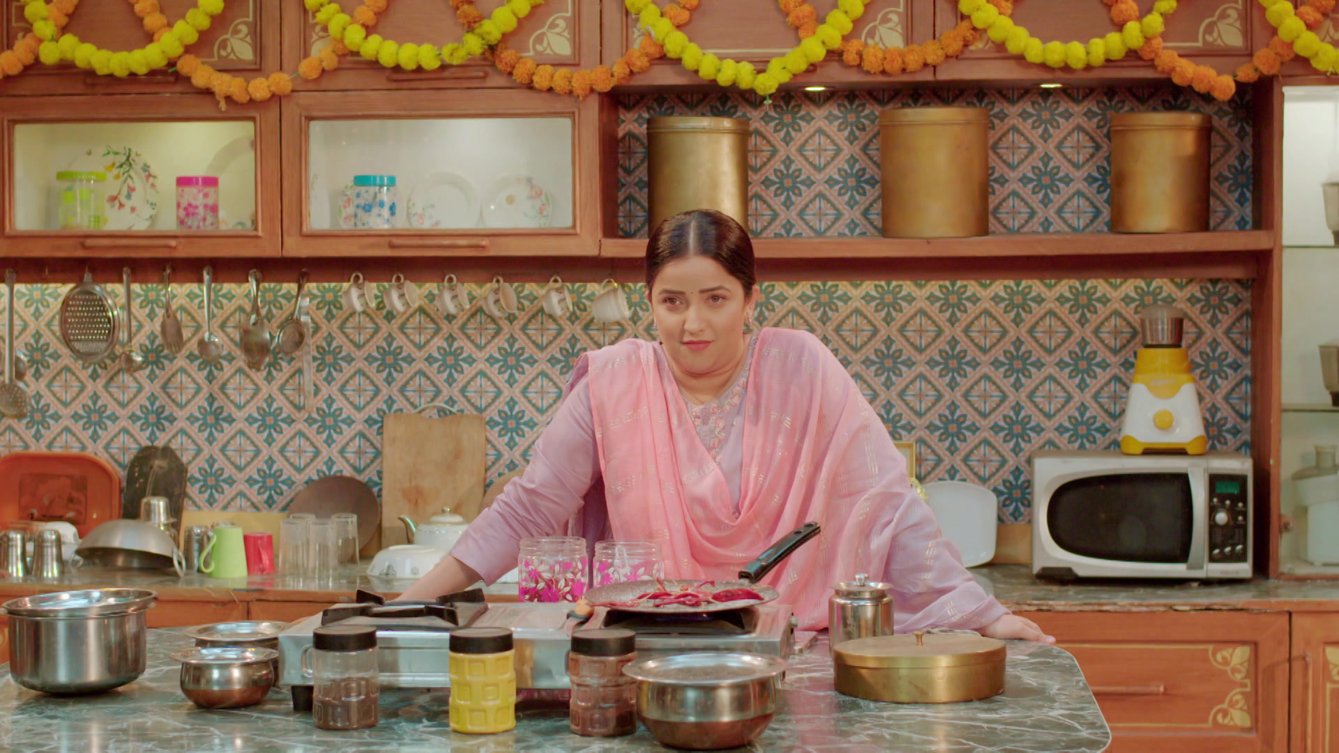 Watch Premachi Goshta S1 Episode 407 on JioHotstar