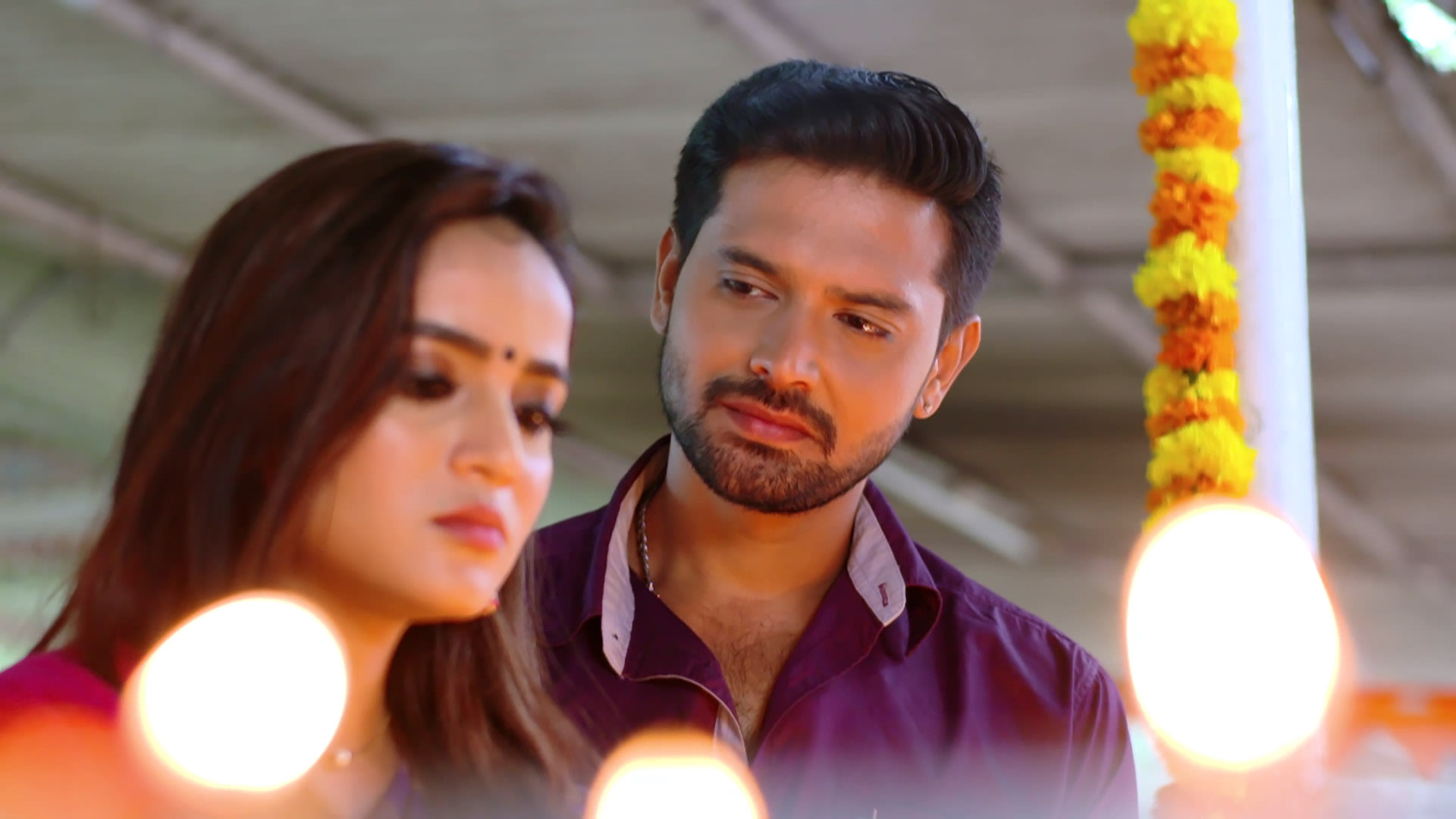 Watch Raja Admires Indira Online