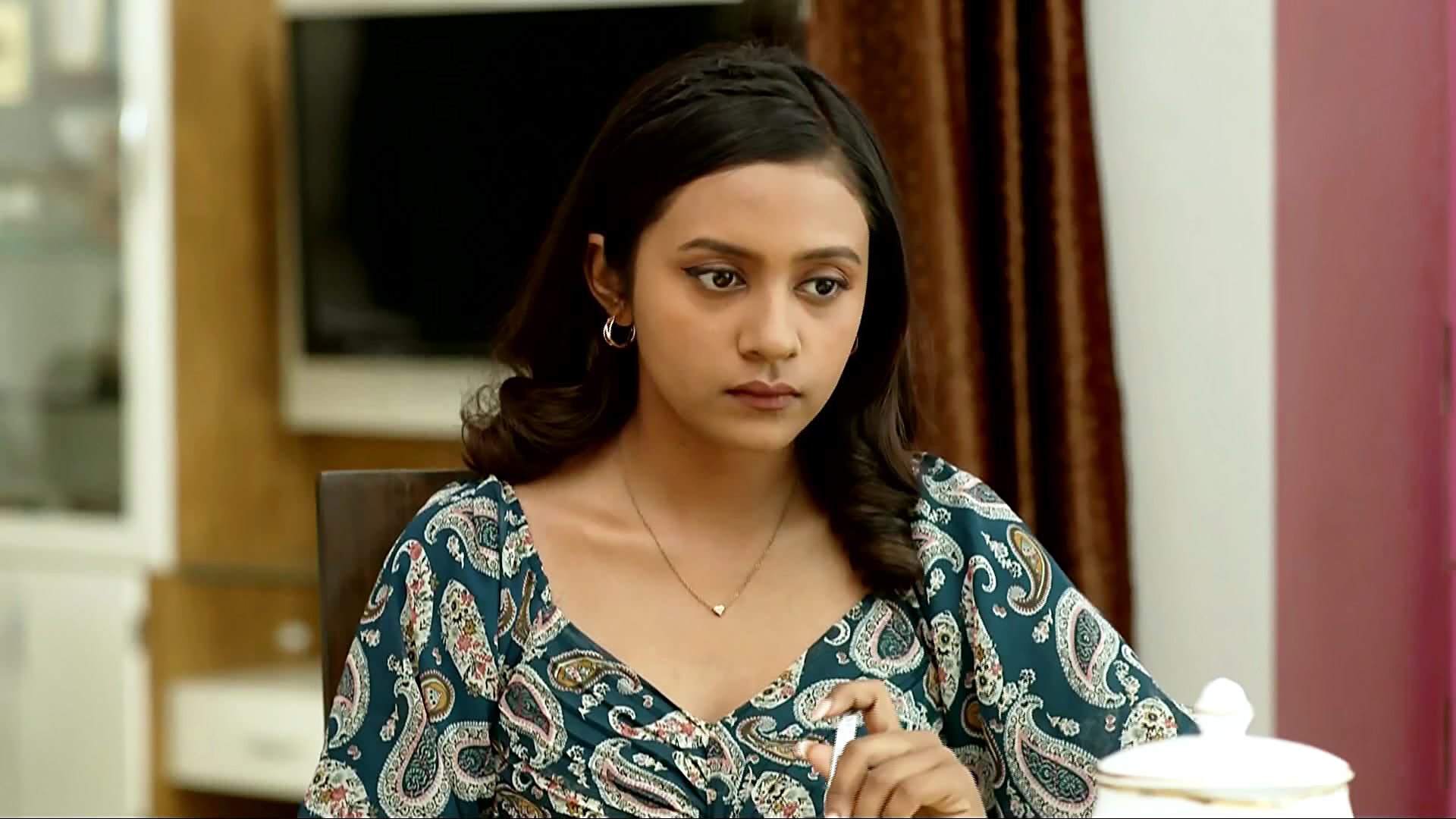 Suryakanta questions Reva - JioHotstar