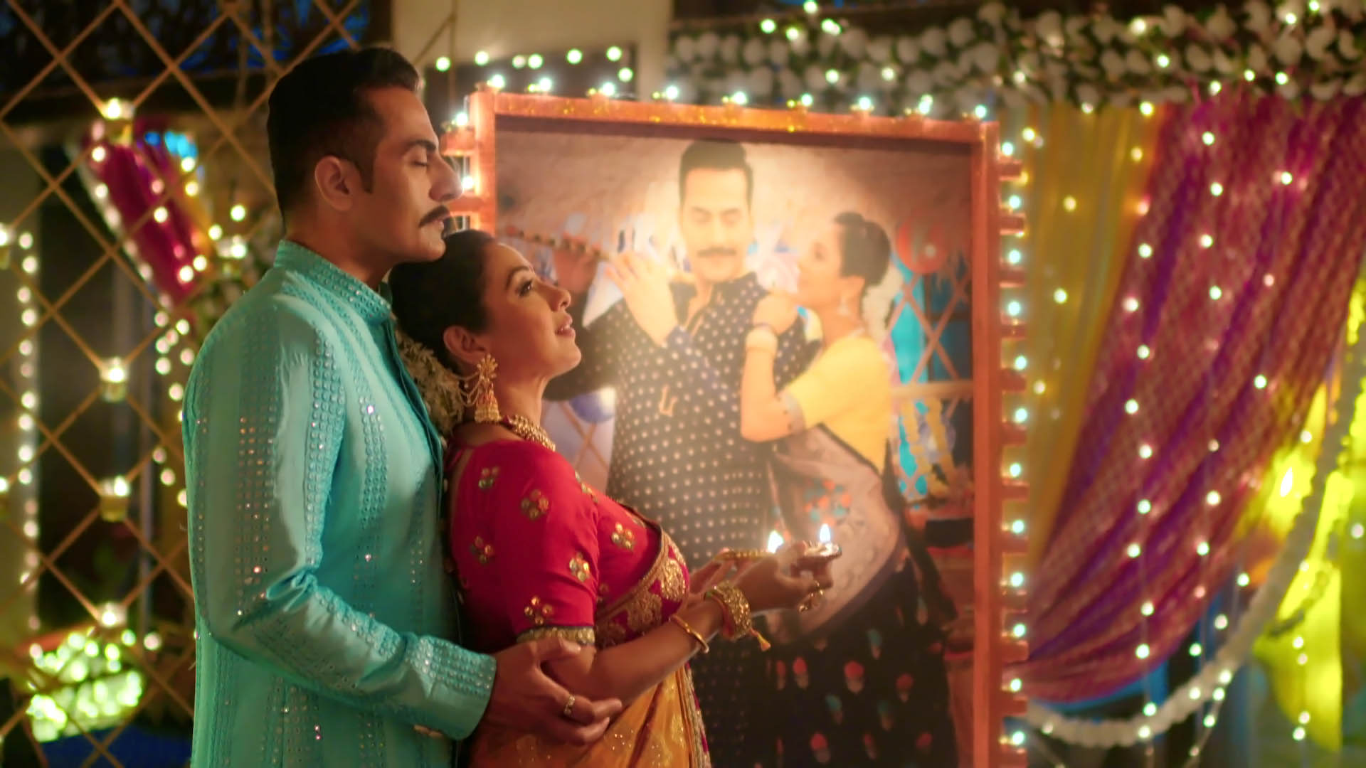 Stream anupama Online | Watcho
