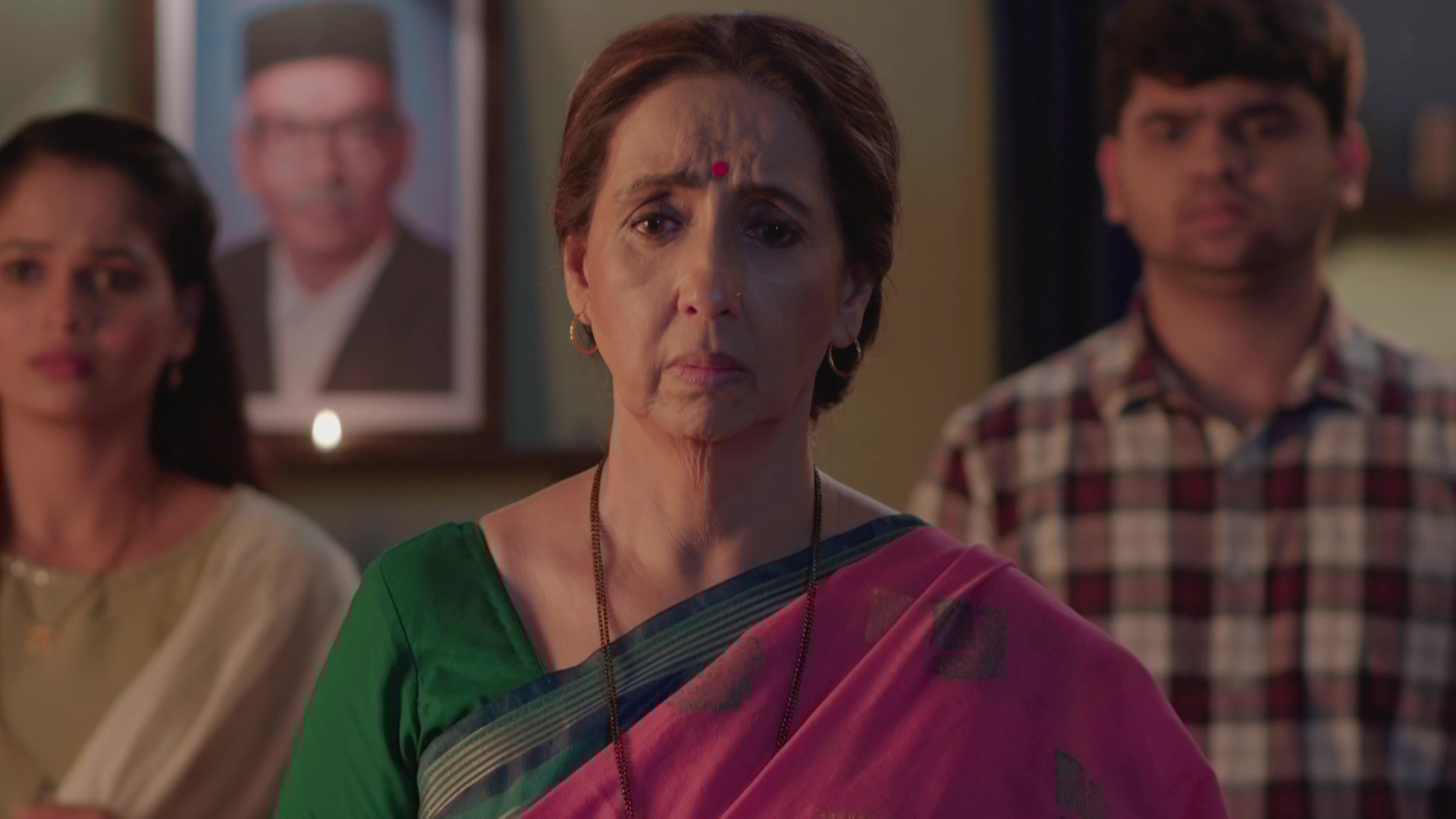 Watch Yed Lagla Premacha Episode 205 on JioHotstar