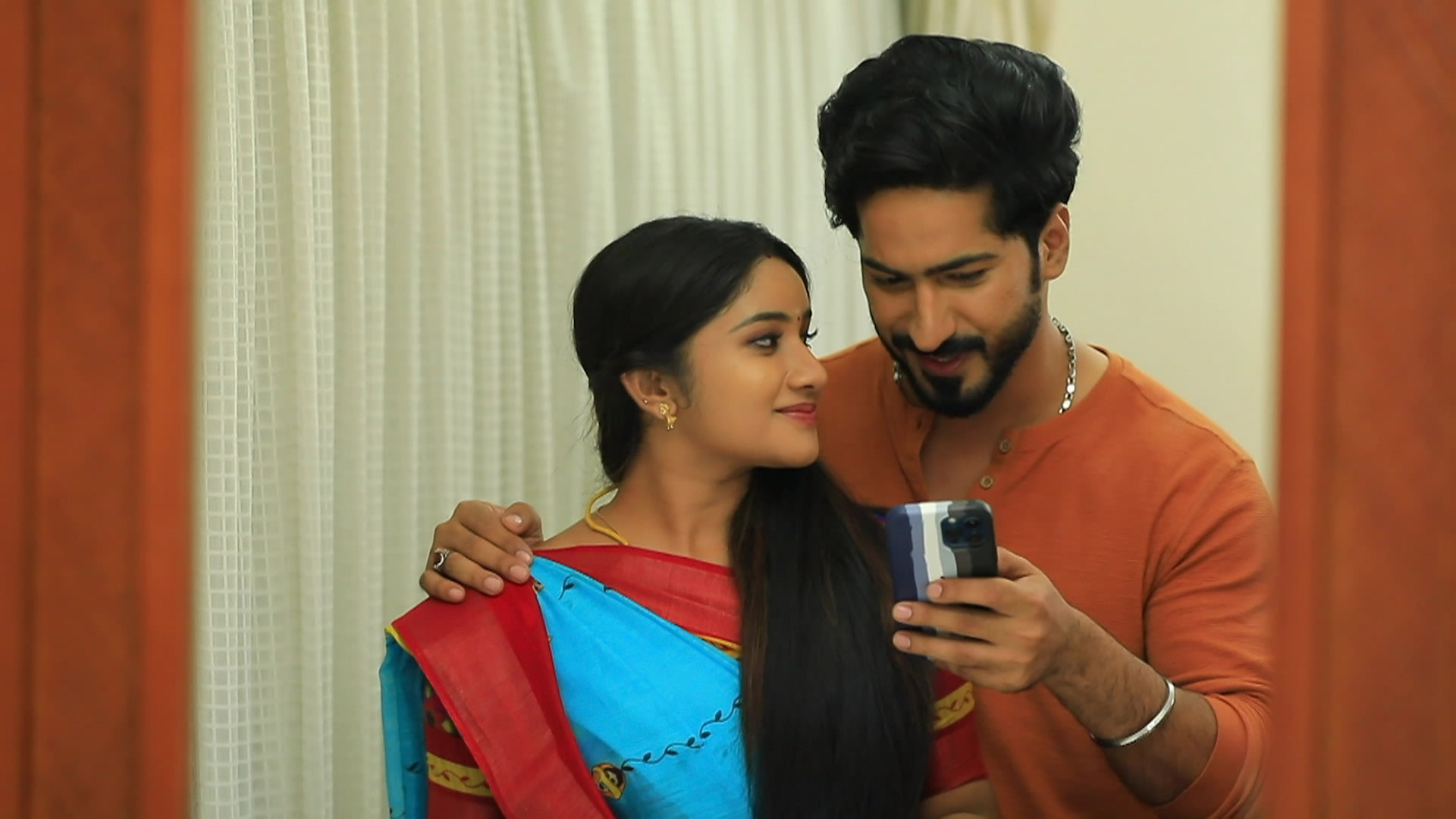 Watch Mouna Raagam 2 S2 Episode 169 on JioHotstar