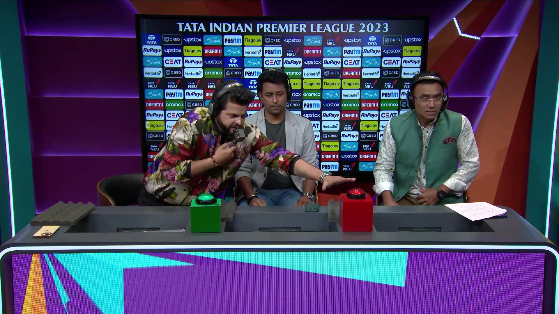 Suresh Raina Predicts Manan Wicket