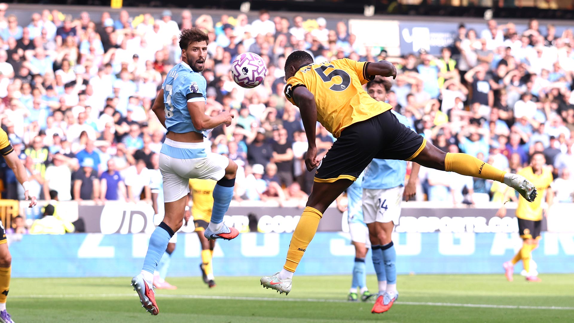 Wolves vs Manchester City: Replay