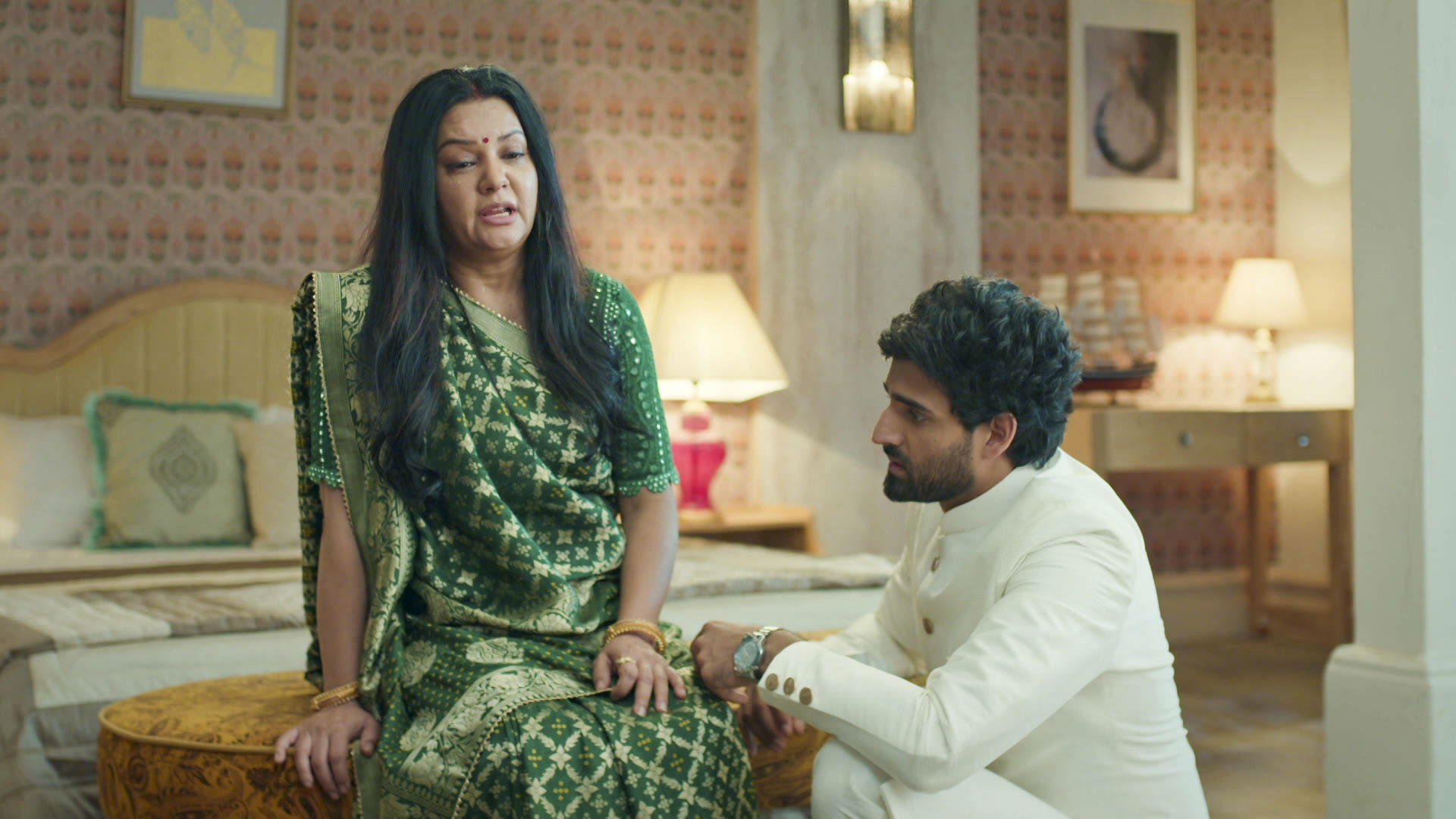 Watch Pocket Mein Aasman S1 Episode 32 on JioHotstar