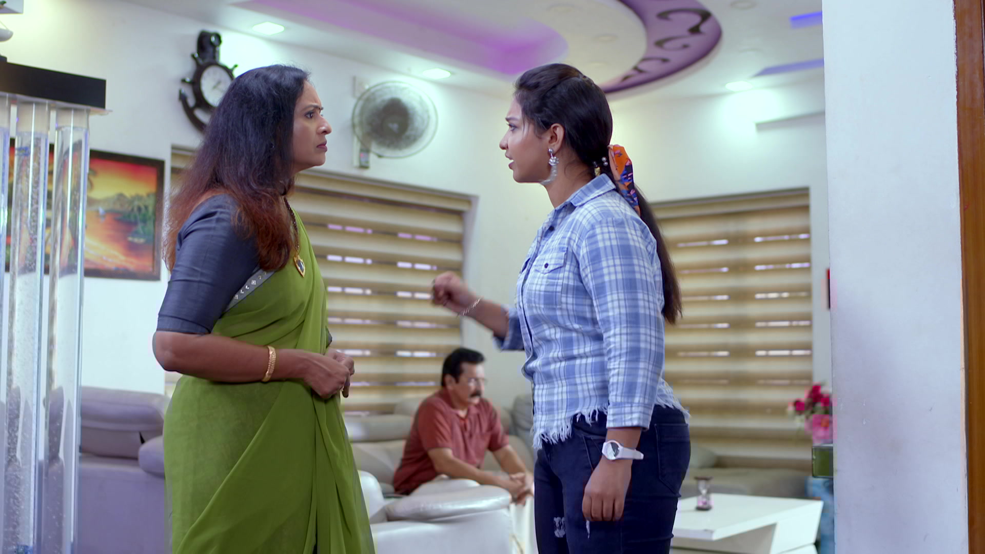 Watch Chempaneer Poovu Episode 190 on JioHotstar