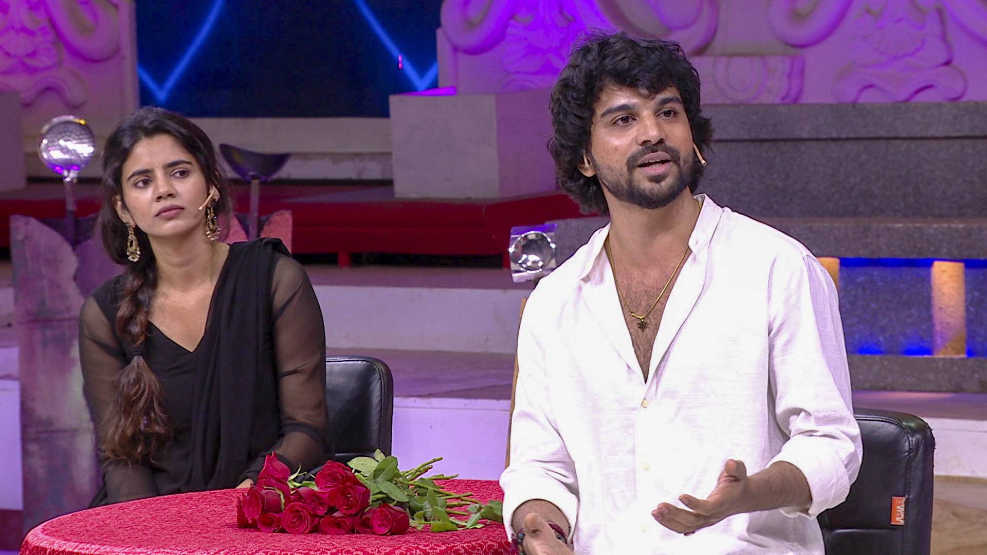 Watch Neeya Naana Episode 380 on JioHotstar