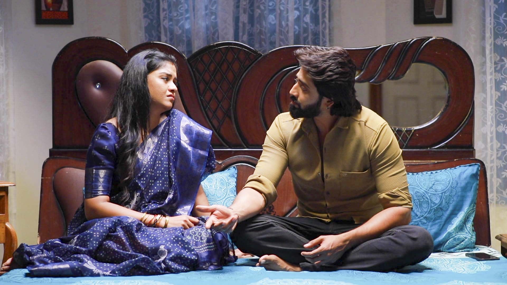 Watch Mahanadhi S1 Episode 734 on JioHotstar