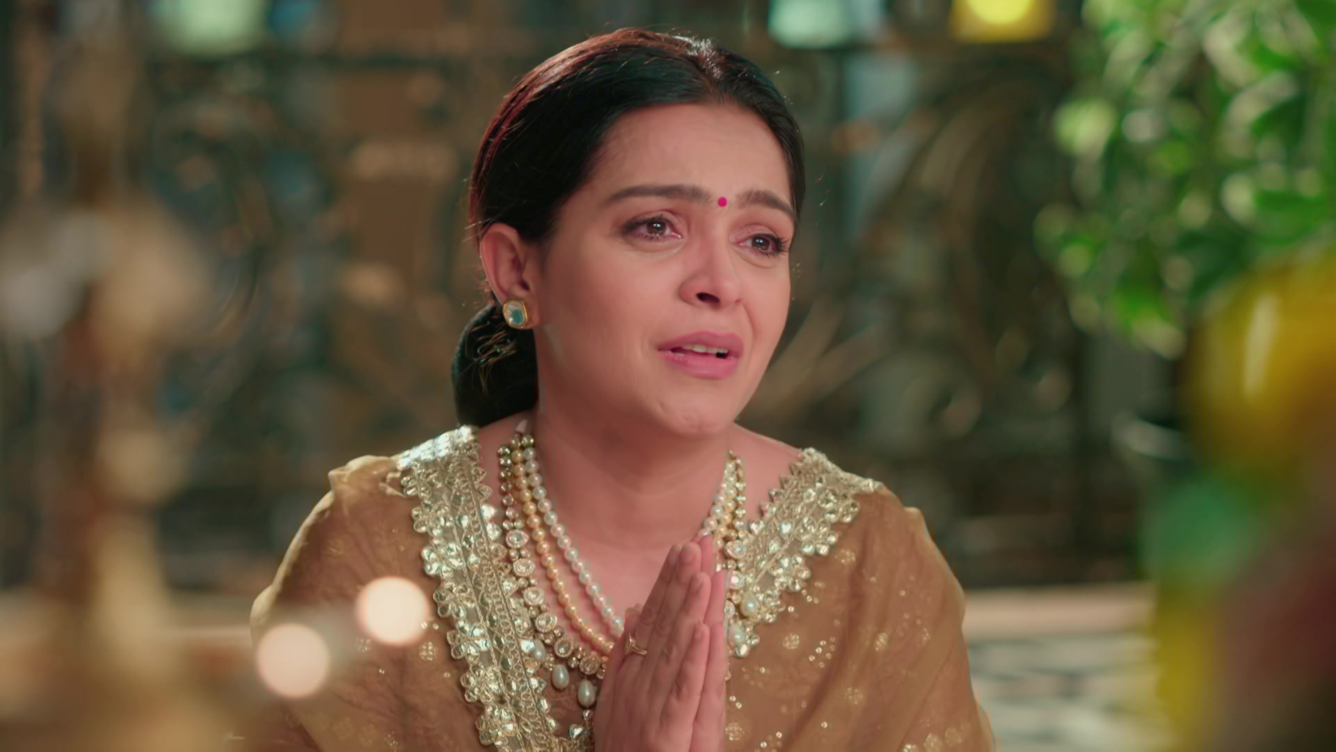 Watch Yeh Rishta Kya Kehlata Hai Episode 919 on JioHotstar