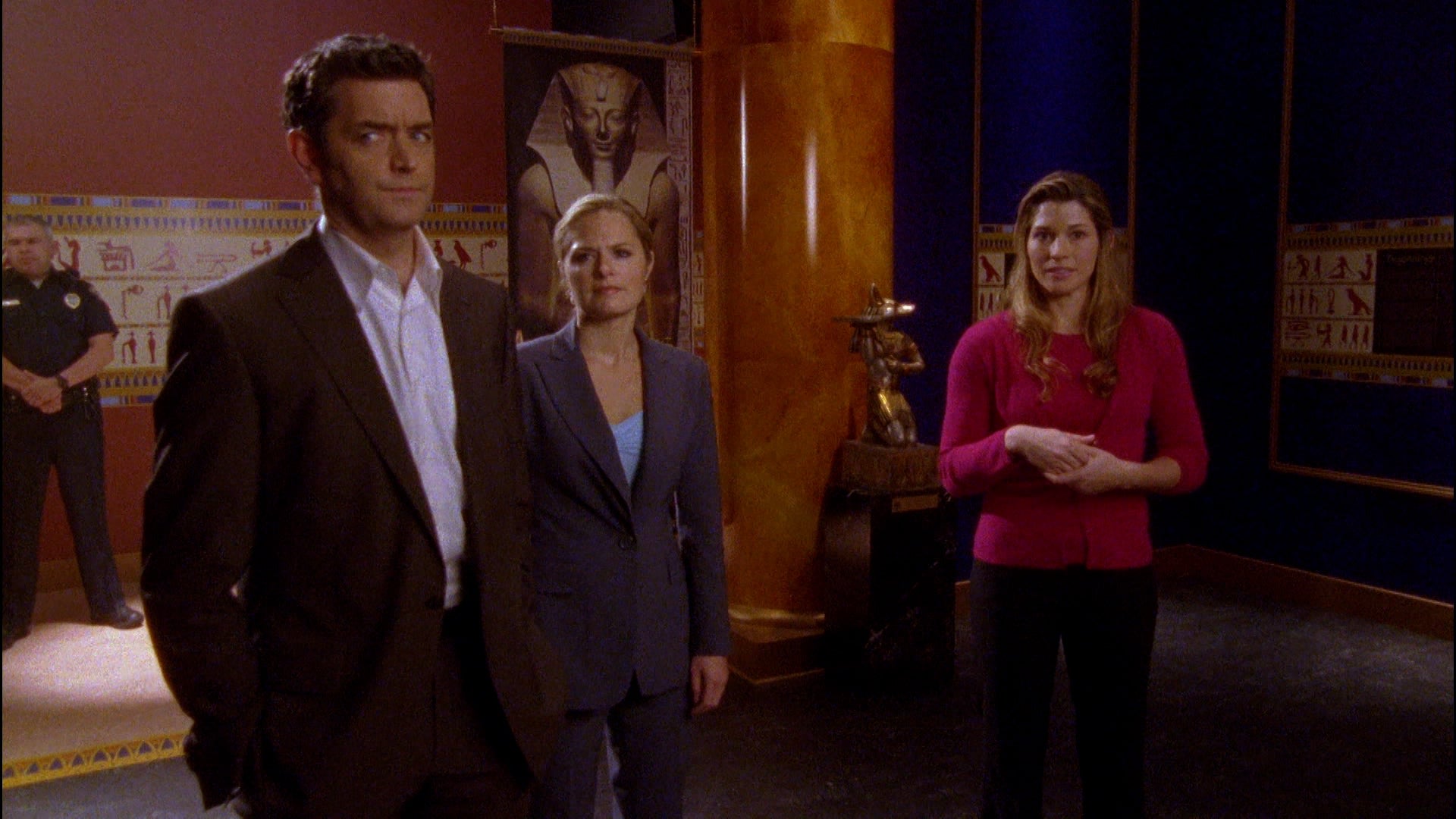 Watch Psych S2 Episode 16 on JioHotstar