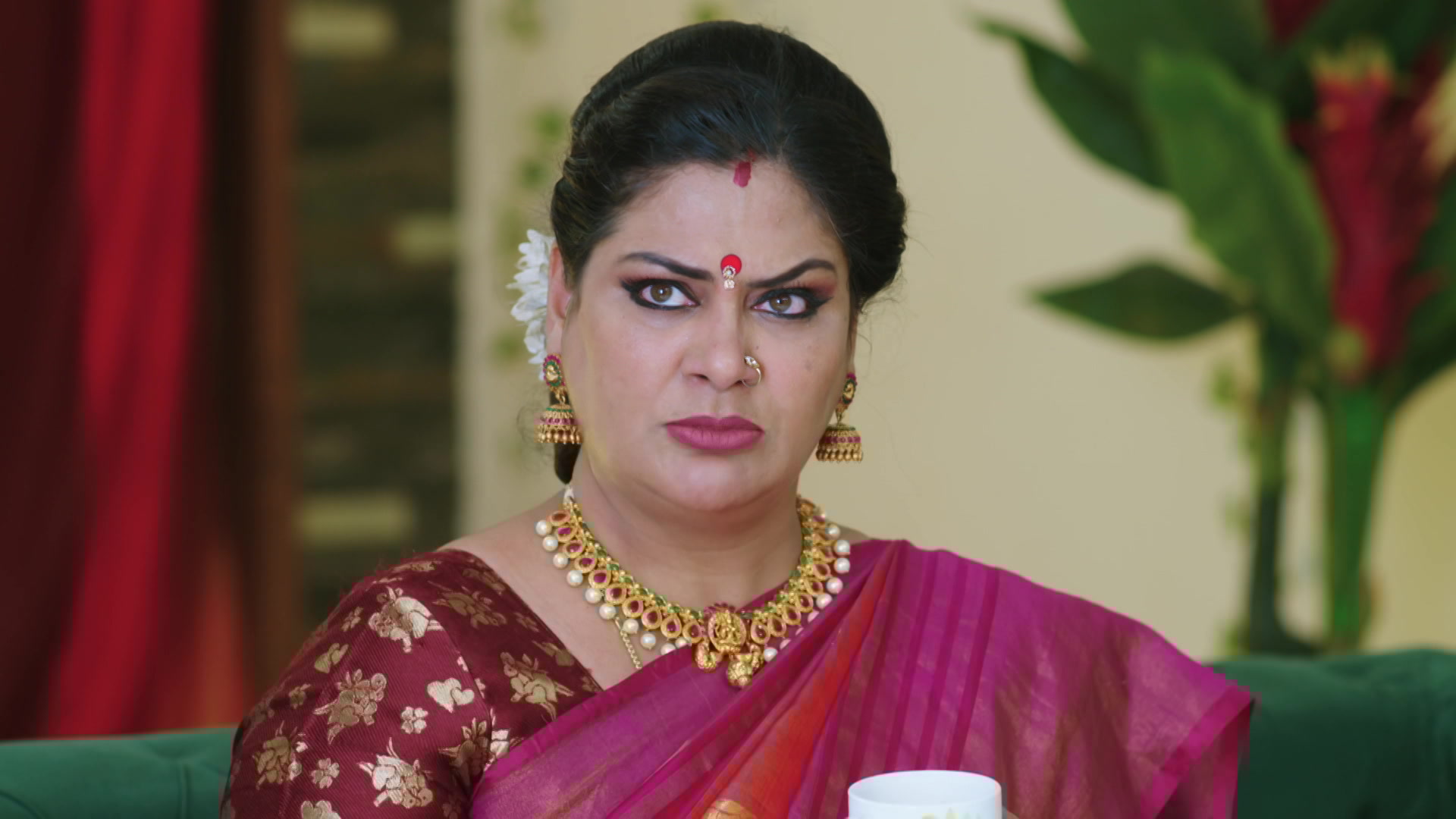 Watch Guppedantha Manasu Episode 641 on JioHotstar