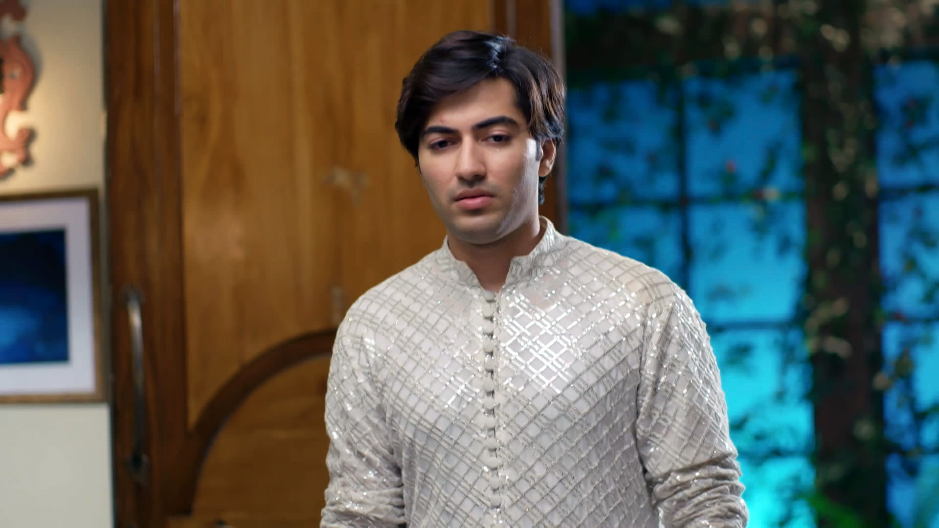 Watch Pandya Store S1 Episode 416 on JioHotstar
