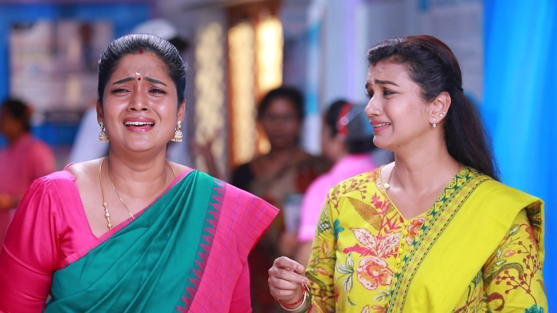 Watch Ponni Episode 660 on JioHotstar