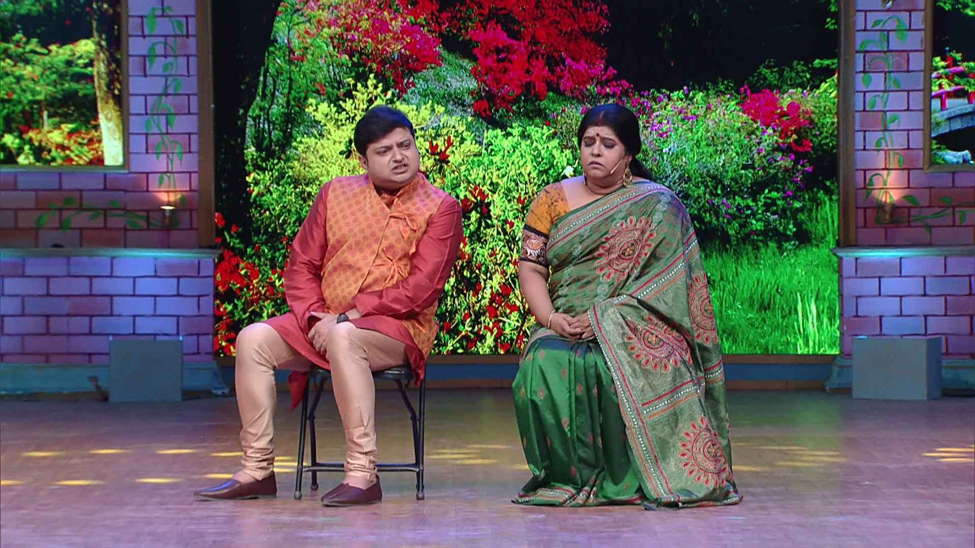 Watch Manasi Sinha Graces the Show Online