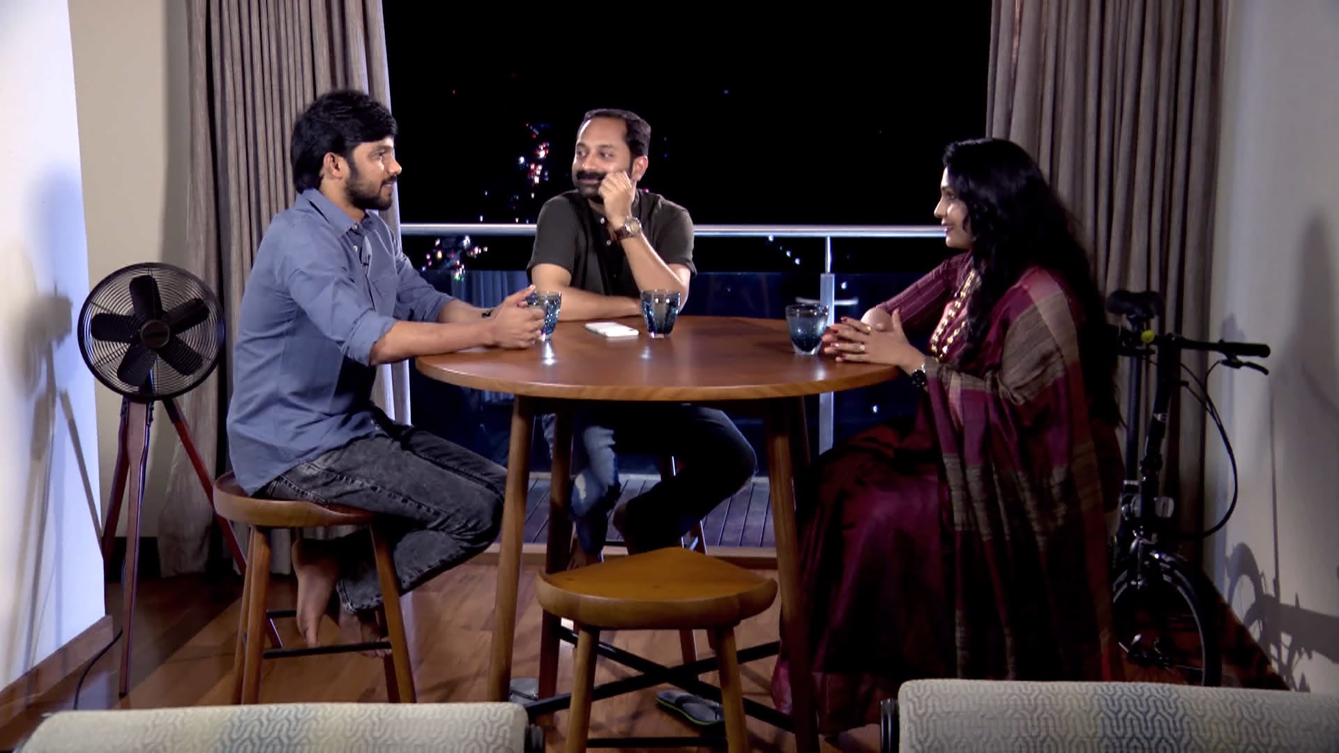 Stream Meet The Cast of Varathan Season 1 Episode 1 – Meet The Cast of ...