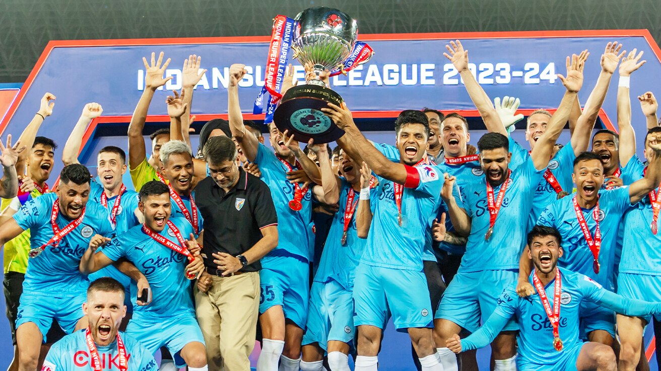 MCFC Lift ISL 2023-24 Trophy